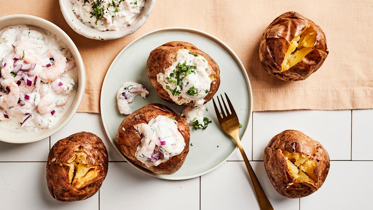 Uuniperuna on ikisuosikki – katso herkulliset ohjeet joka makuun ...