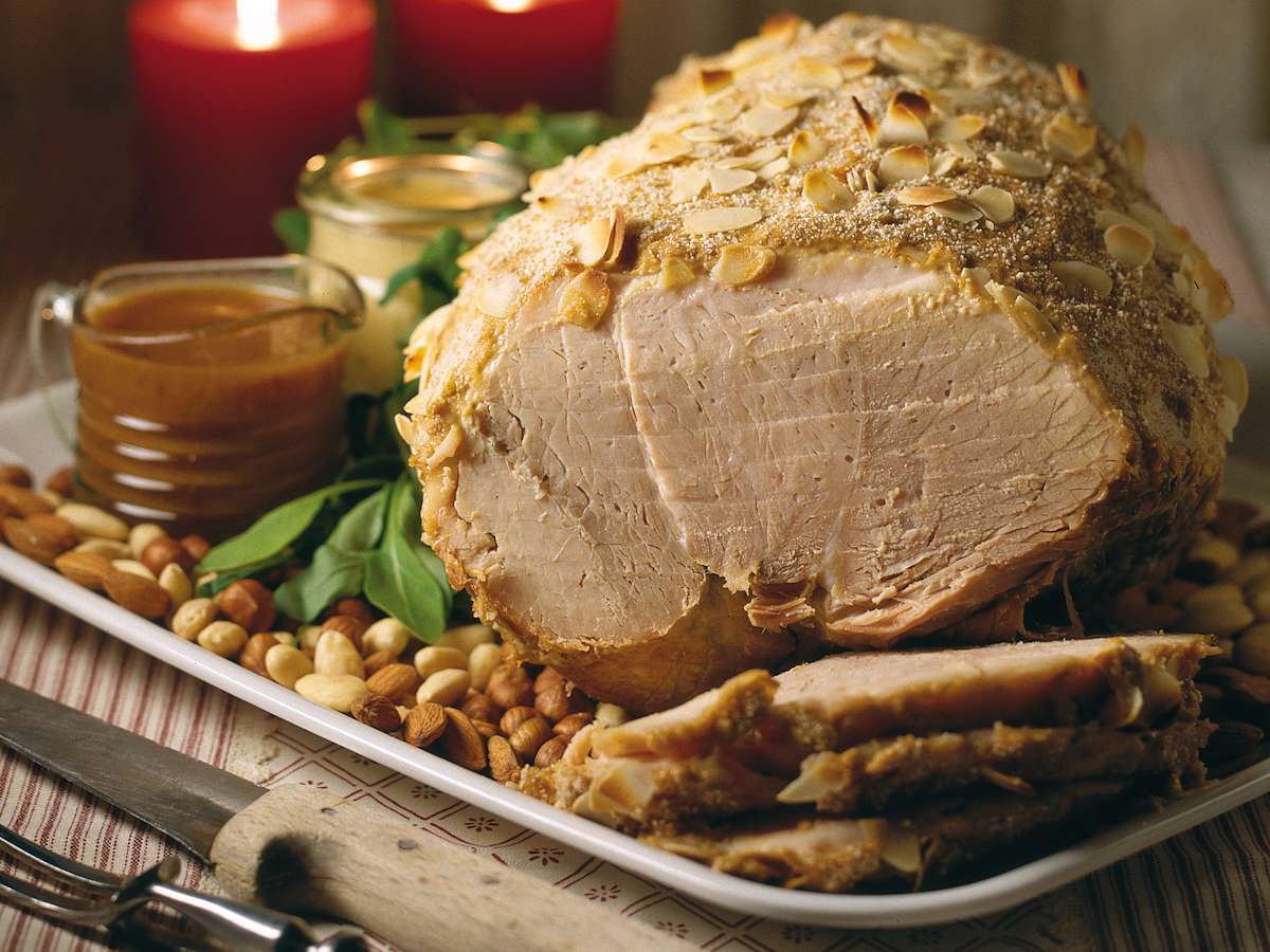 Tee joulukinkkuun perinteinen sinappikuorrutus tai yllätä koko suku ...