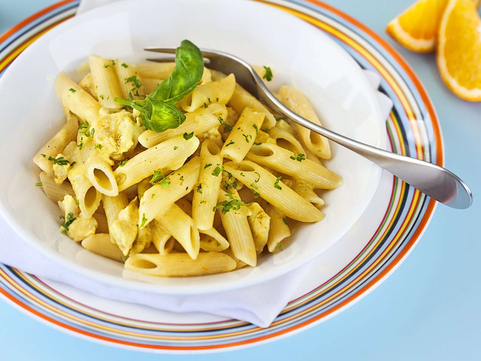 Appelsiini-broileripasta | Pasta | Yhteishyvä