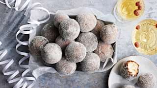 Rahkamunkit | Makeat leivonnaiset | Yhteishyvä