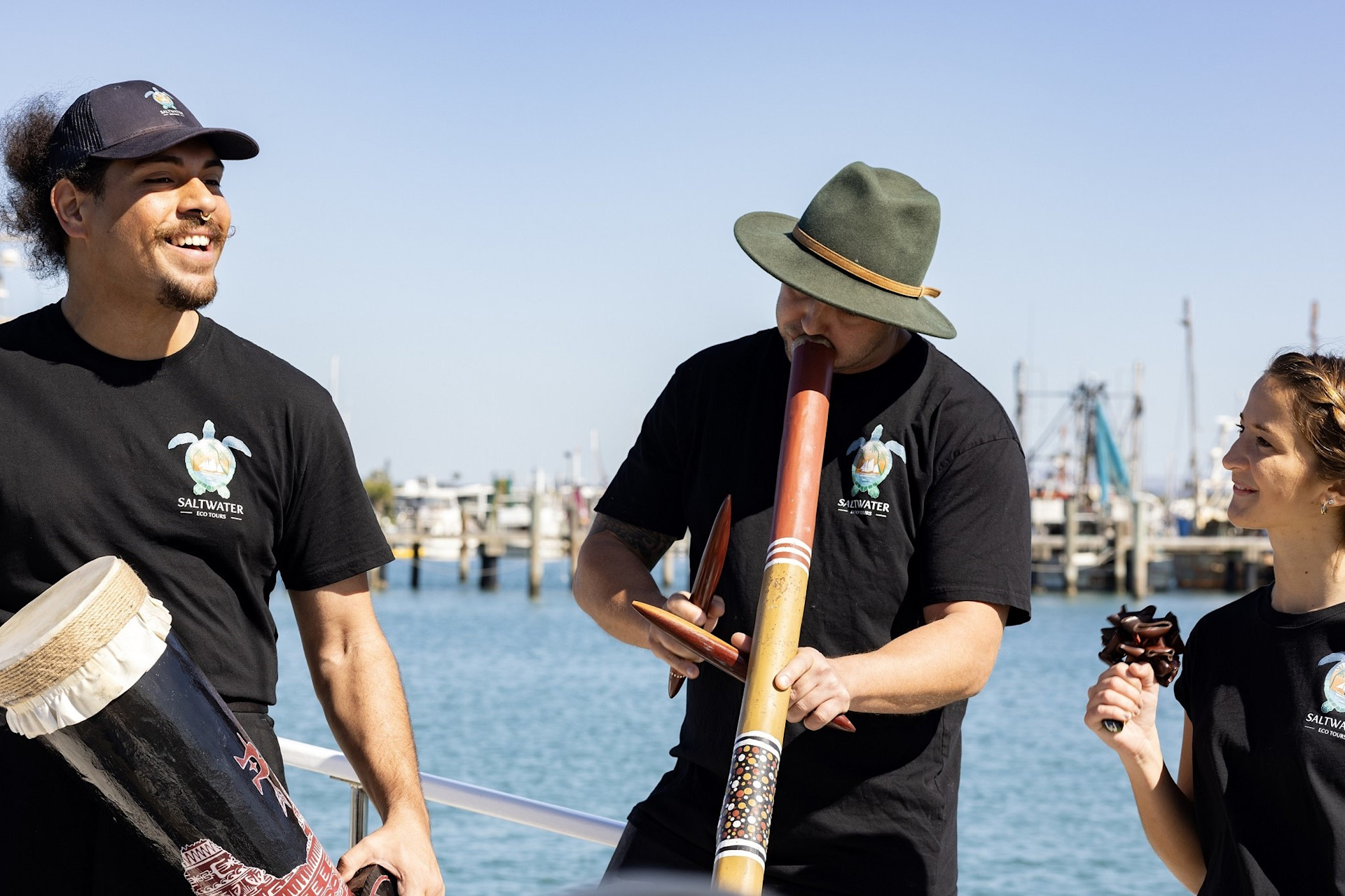 The world's oldest instrument - guide to the didgeridoo in Aboriginal ...