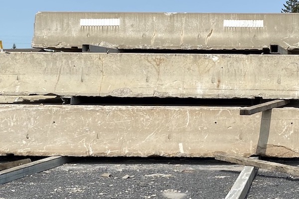 What are the Oregon Precast Single Slope Concrete Barrier ...