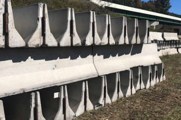 Why Shouldn’t I Sell Used VDOT Barrier Wall at Auction? | Eiffel Trading