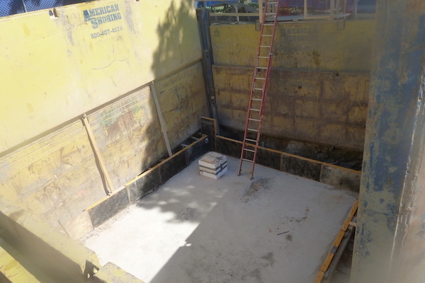 What Is a Slide Rail Shoring System? | Eiffel Trading