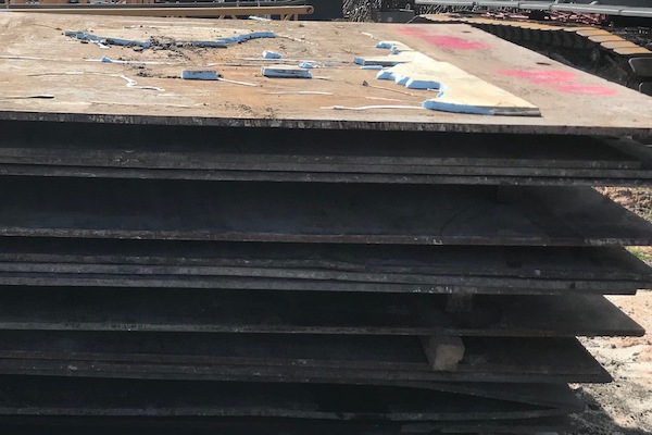 How do I Choose the Right Steel Plate Option? | Eiffel Trading