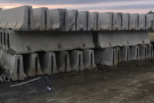 What is NCDOT Barrier Wall? | Eiffel Trading