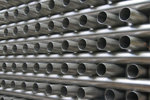 Steel Pipe Application: Waterlines | Eiffel Trading