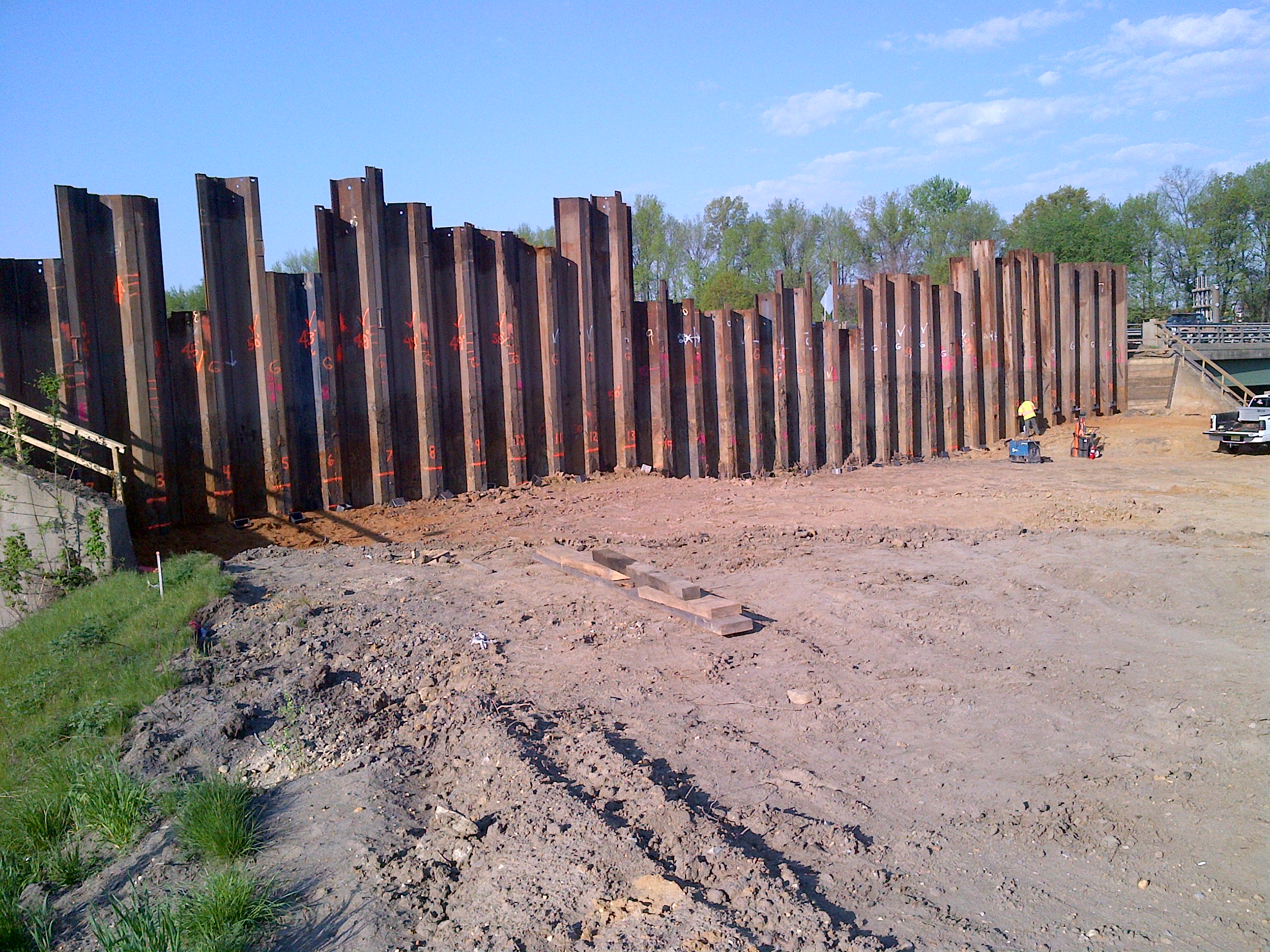 Eiffel Trading 101: Used Sheet Pile Applications | Eiffel Trading