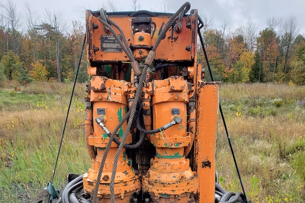 Eiffel 101: Vibratory Hammer Routine Safety Checklist | Eiffel Trading