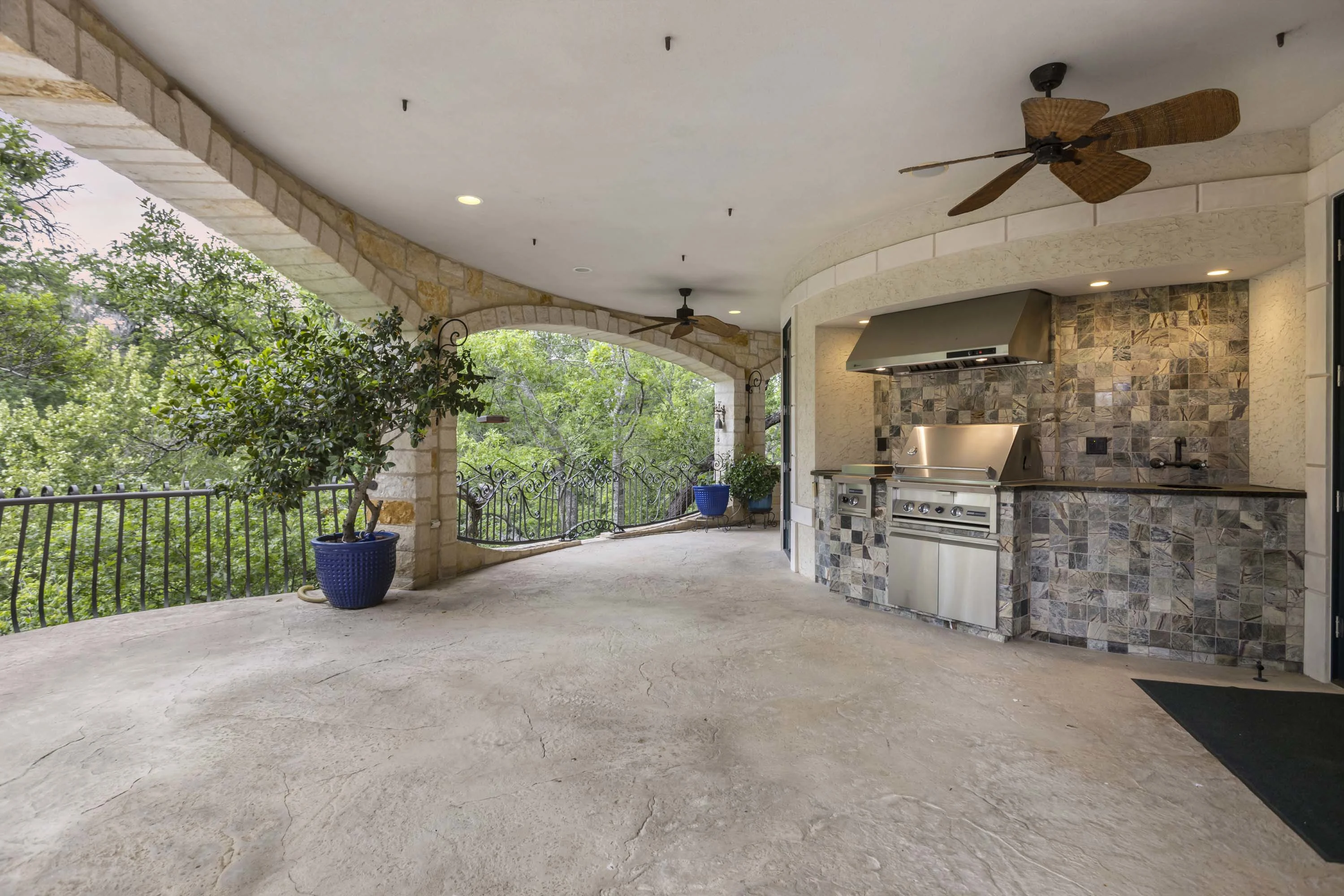 8536 Armstrong Road, Belton, Near Austin, Texas 76513 | Concierge Auctions