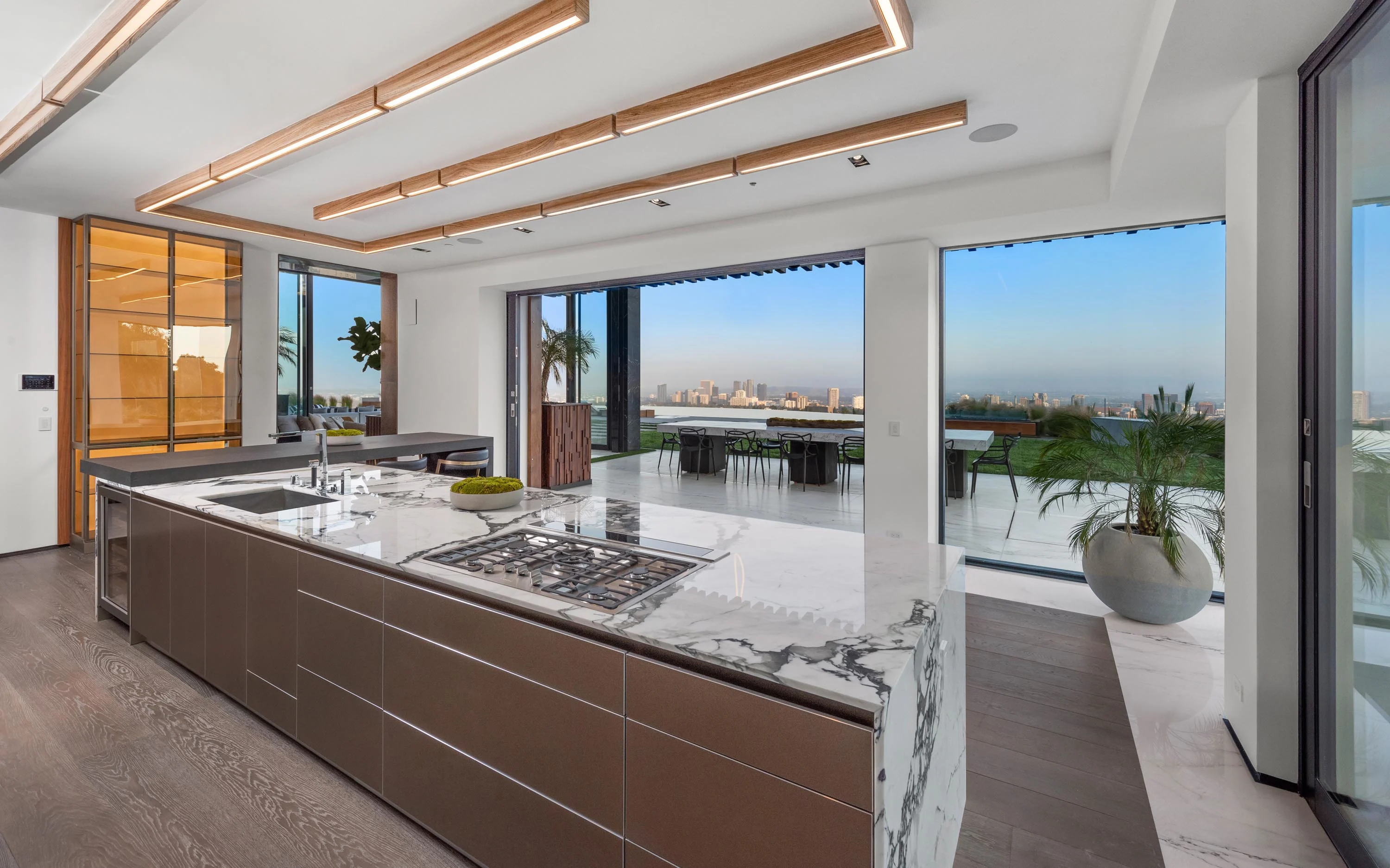 777 Sarbonne Road, Bel Air, Los Angeles, California 90077 | Concierge ...