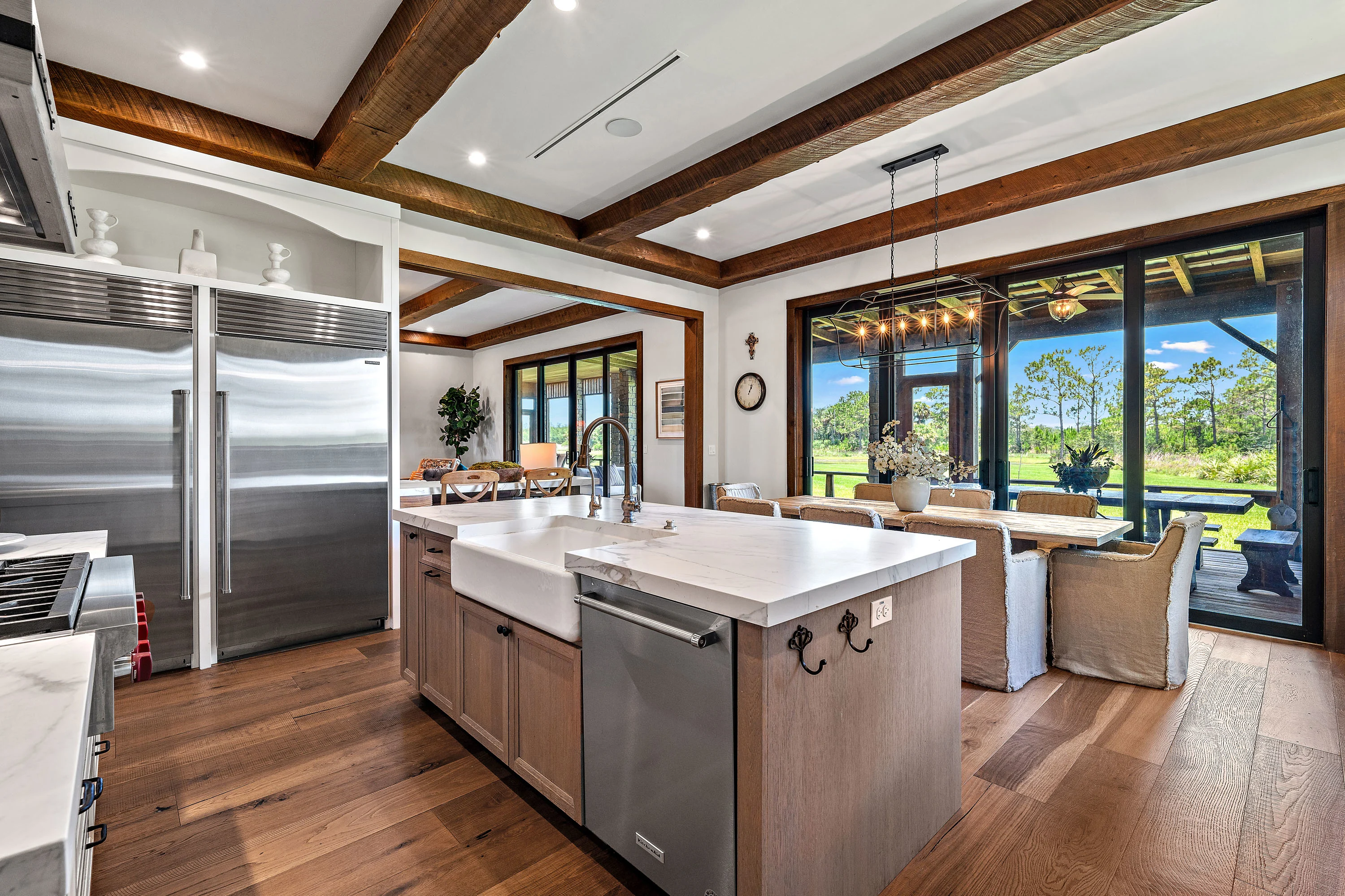 3160 NE 233rd Trail, Okeechobee, Near Palm Beach, Florida 34972 | Concierge Auctions