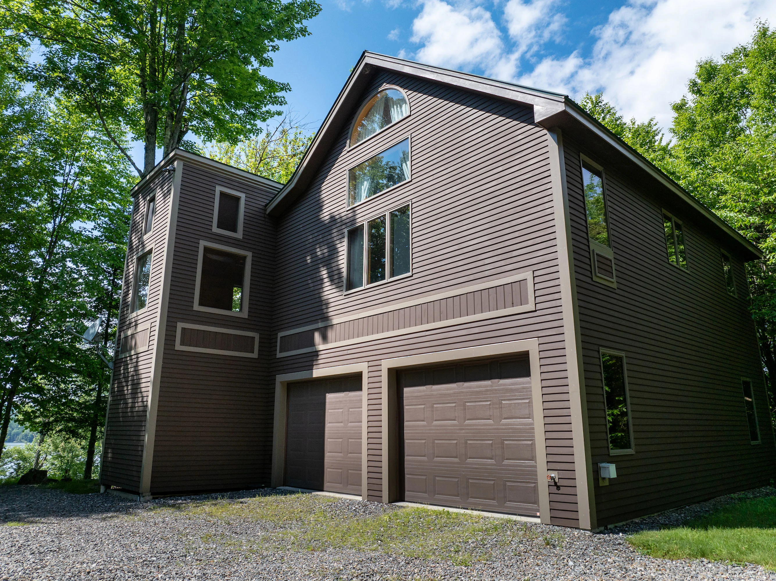 404 Patnoe Farm Drive, Hyde Park, Near Stowe, Vermont 05655 | Concierge ...