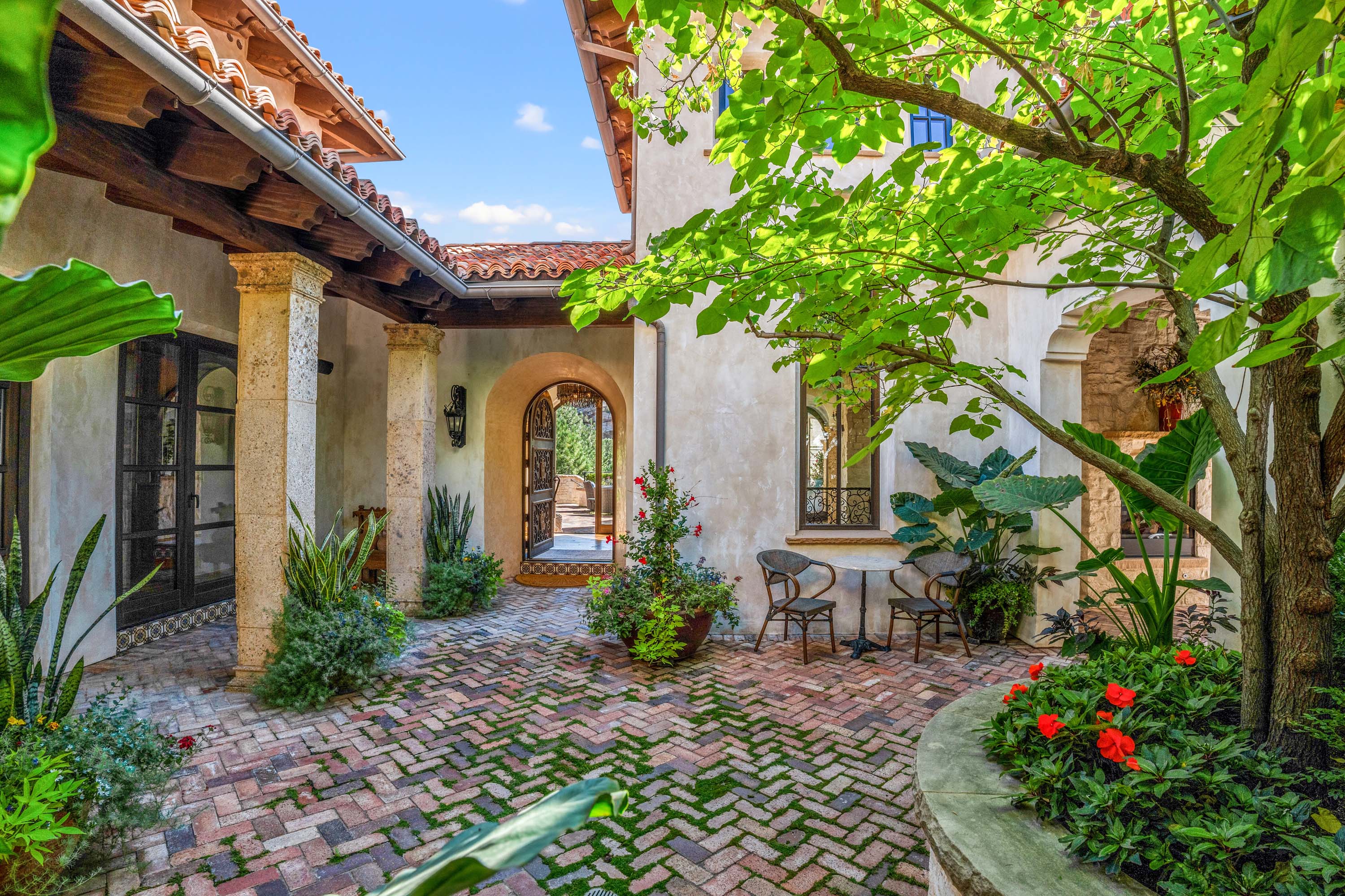 7944 Dante Drive, Littleton, Colorado 80125 | Concierge Auctions