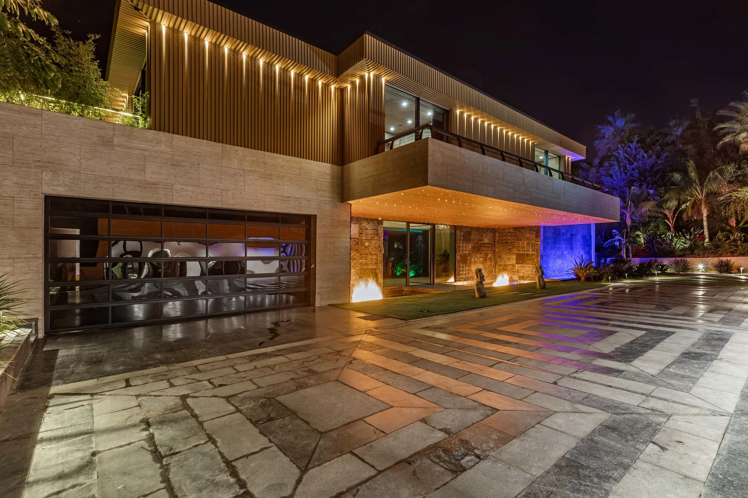 11870 Ellice Street, Malibu, California 90265 | Concierge Auctions