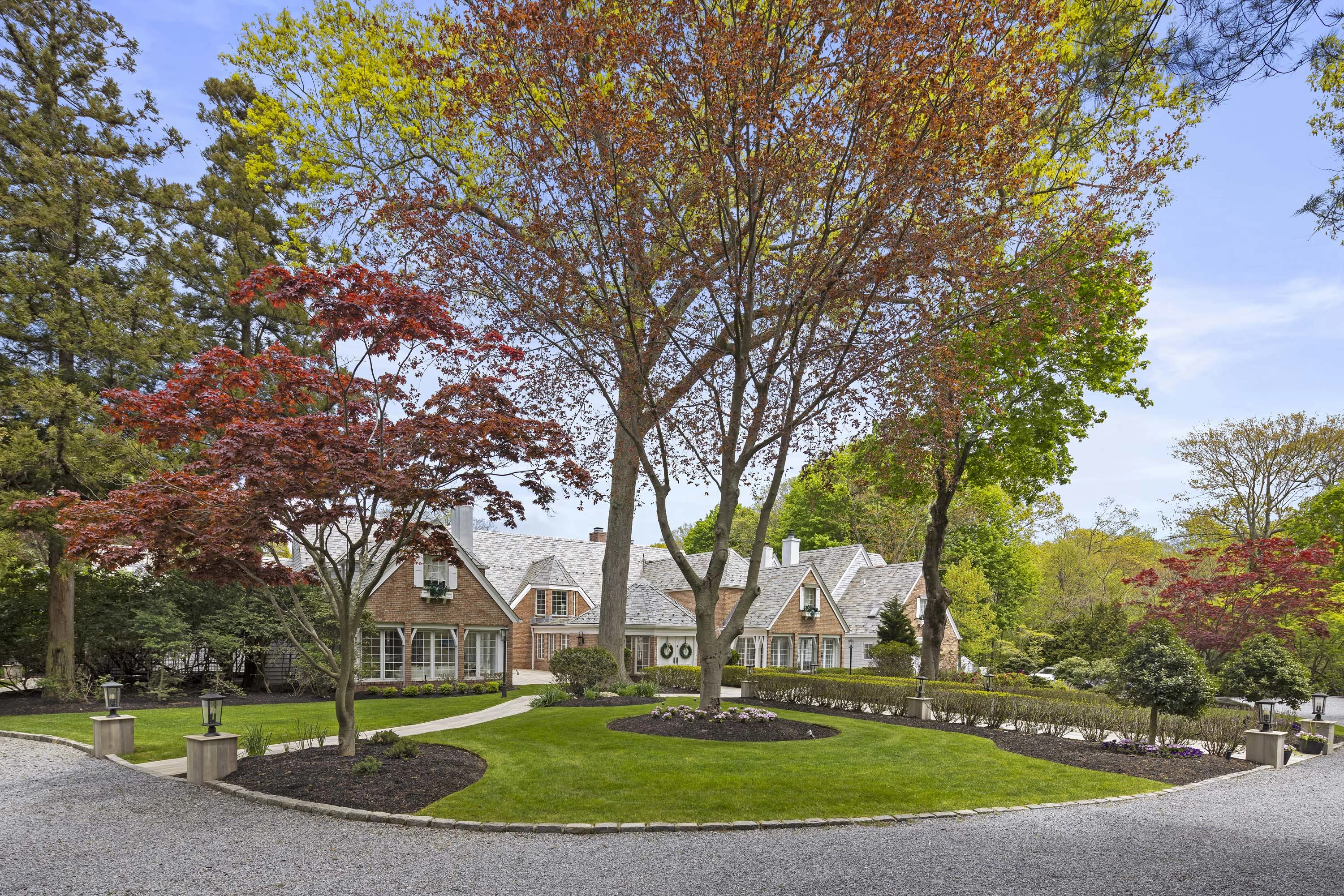 Swan Manor | 1 Swan Place, Nissequogue, Gold Coast, New York 11780 ...