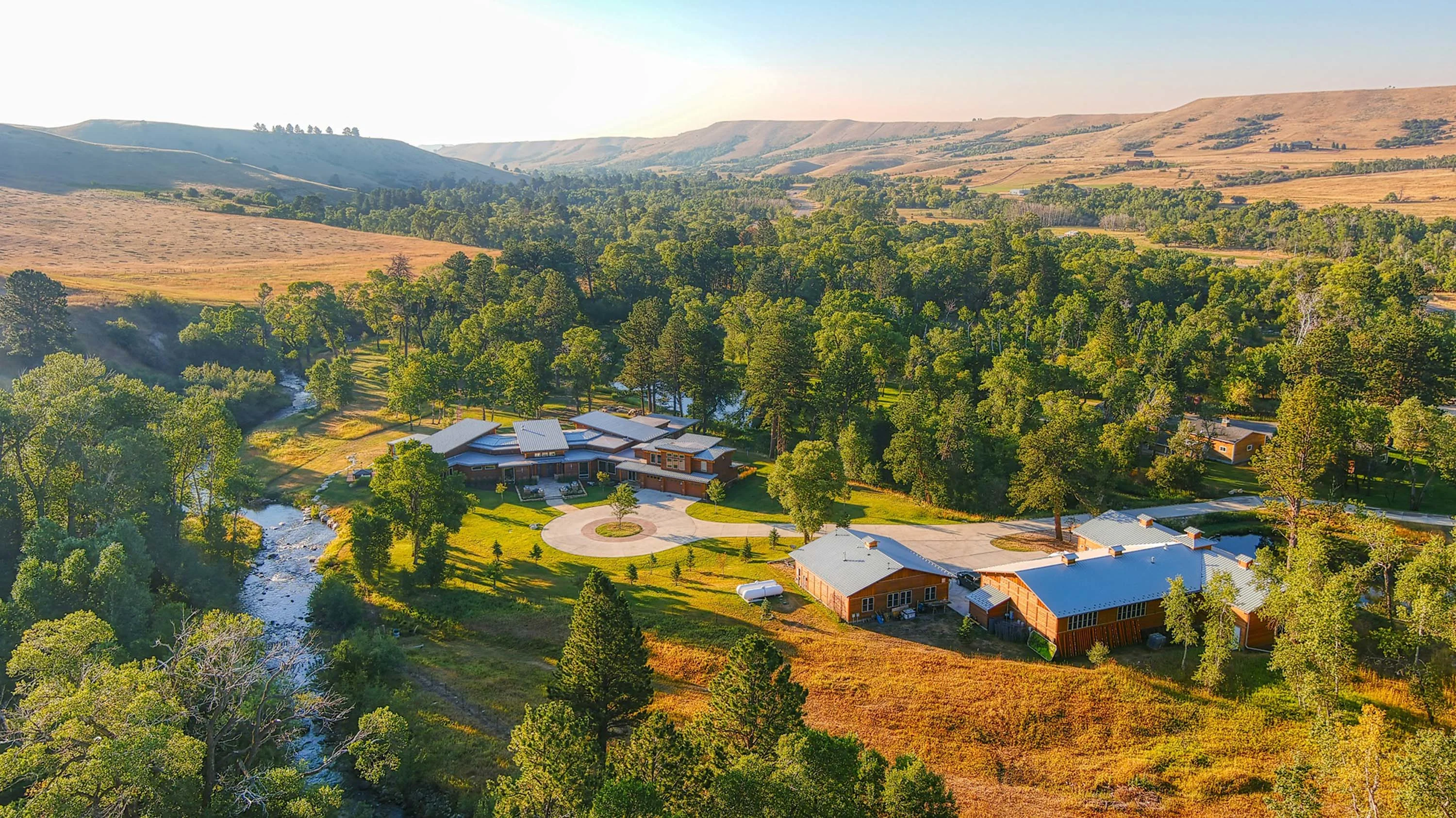Modern Estate with Incredible Mountain Entertaining Possibilities in ...