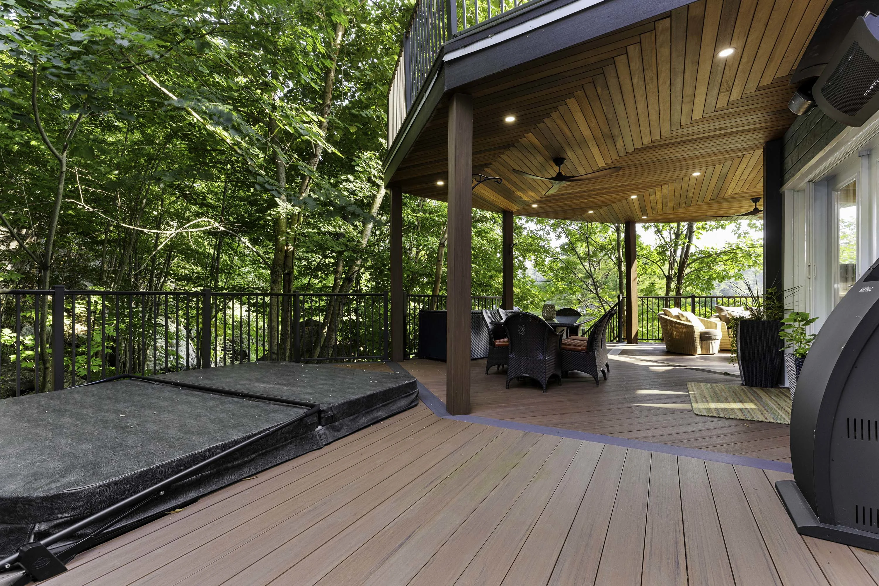 1080 Whitehead Road, Lake Muskoka, Gravenhurst, Ontario P1P 1V1, Canada ...