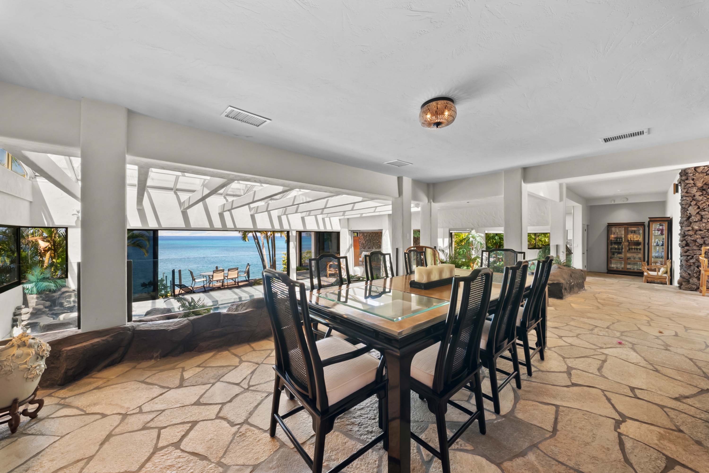 5157 Lower Honoapiilani Road, Lahaina, Hawaii 96761 | Concierge Auctions