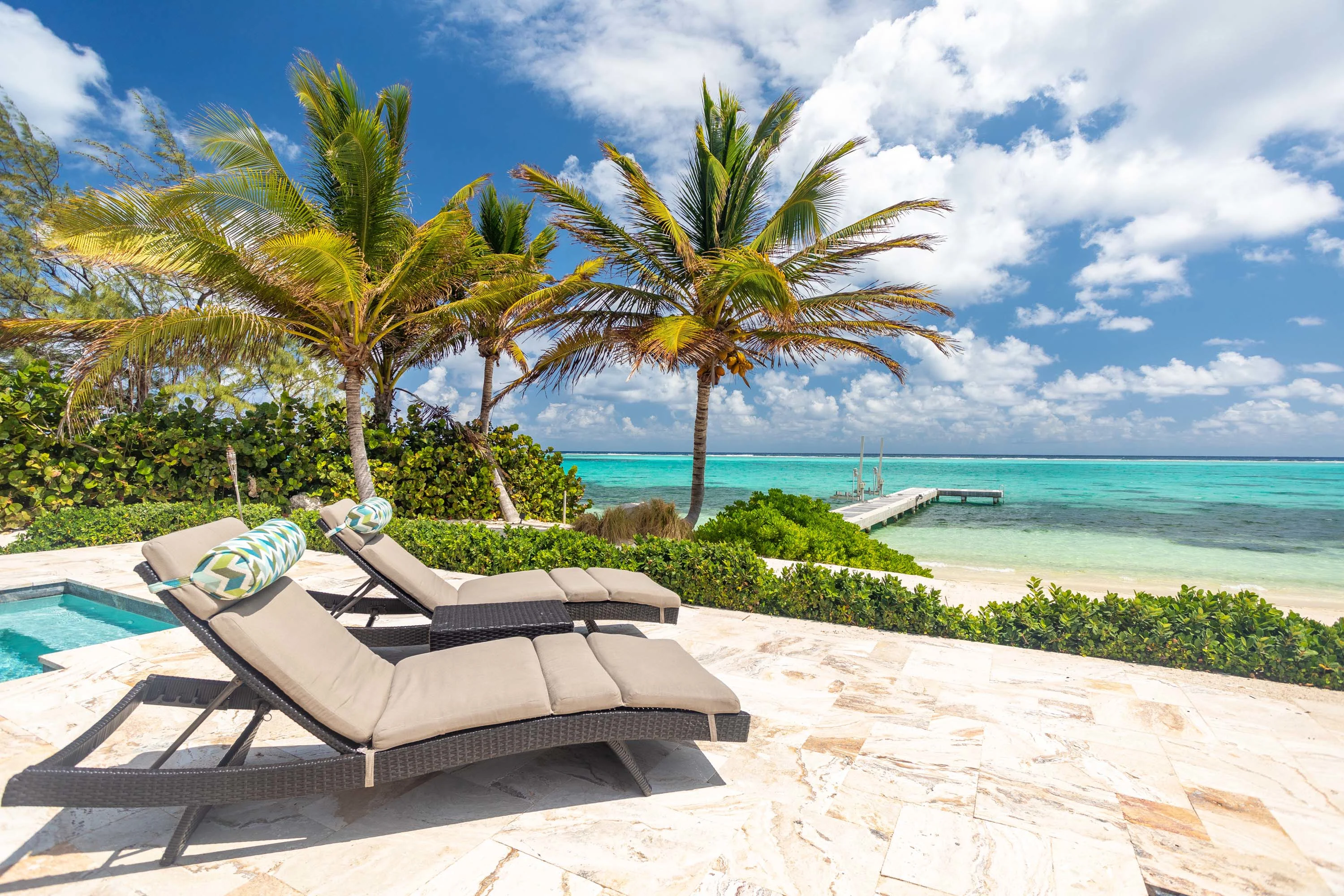 1482 Austin Conolly Dr, Grand Cayman, Colliers Beach, Cayman Islands ...