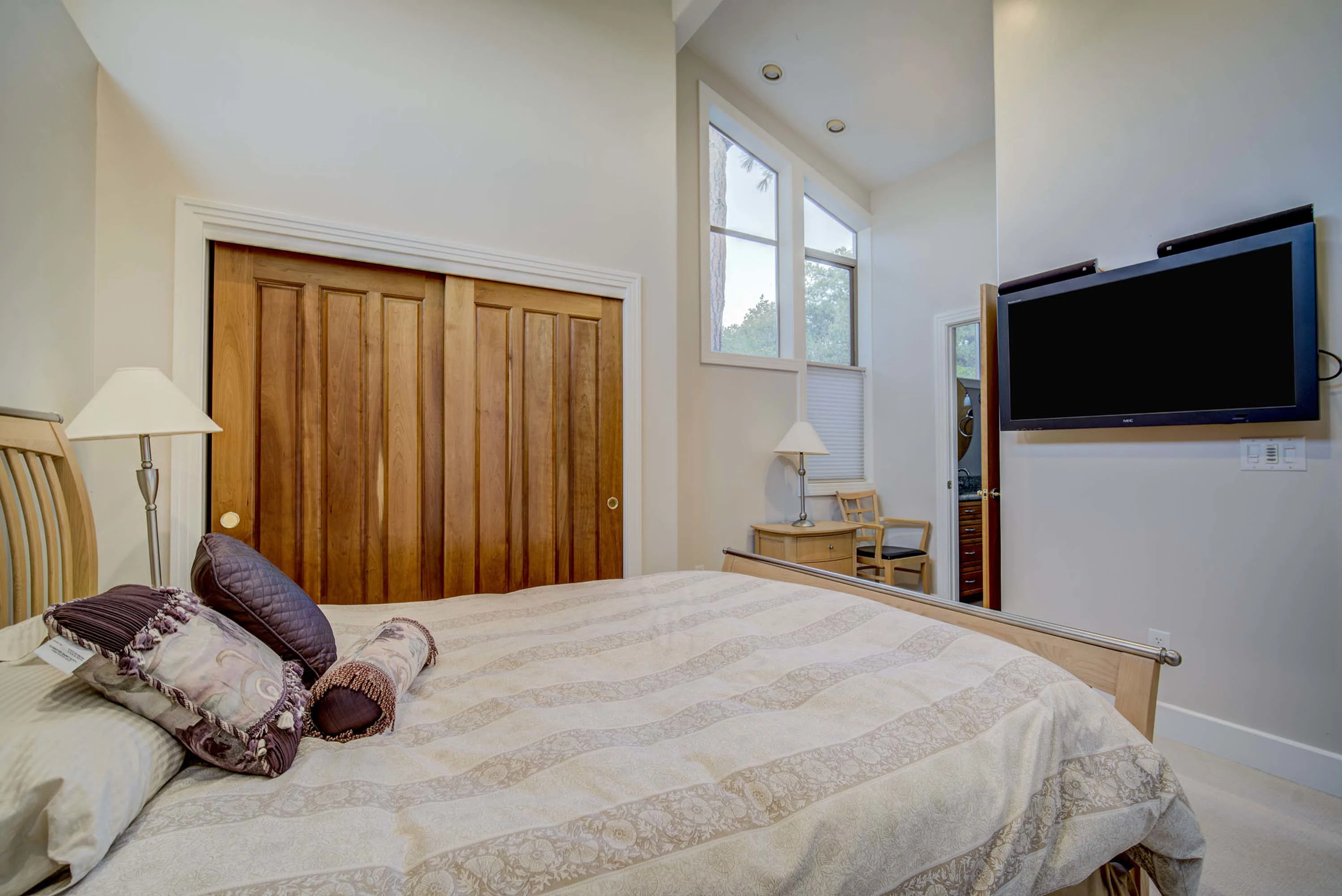 11391 Overhill Drive, Near Lake Tahoe, California 95602 | Concierge ...