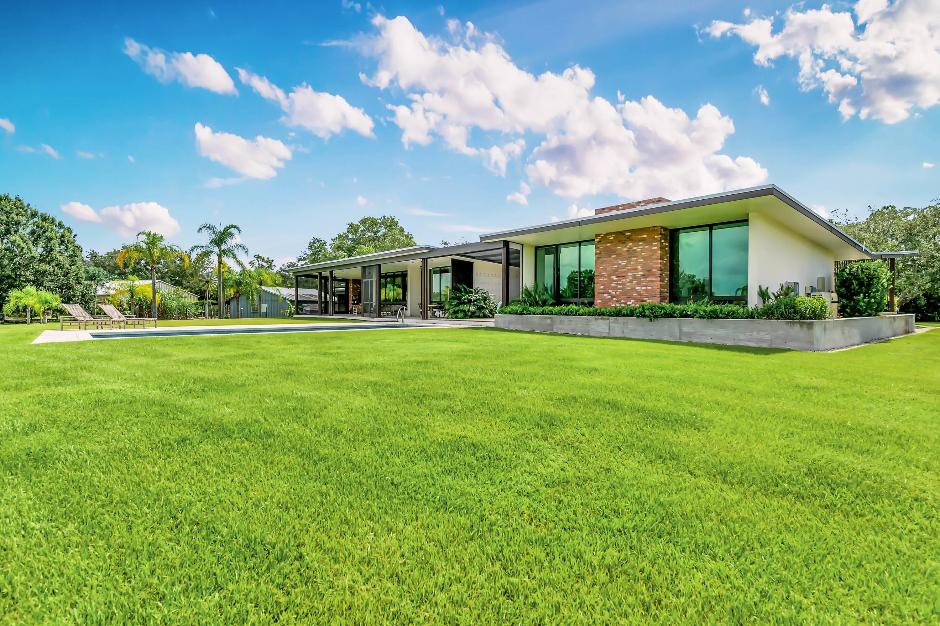 29641 State Road 70 East, Sarasota, Florida 34251 | Concierge Auctions