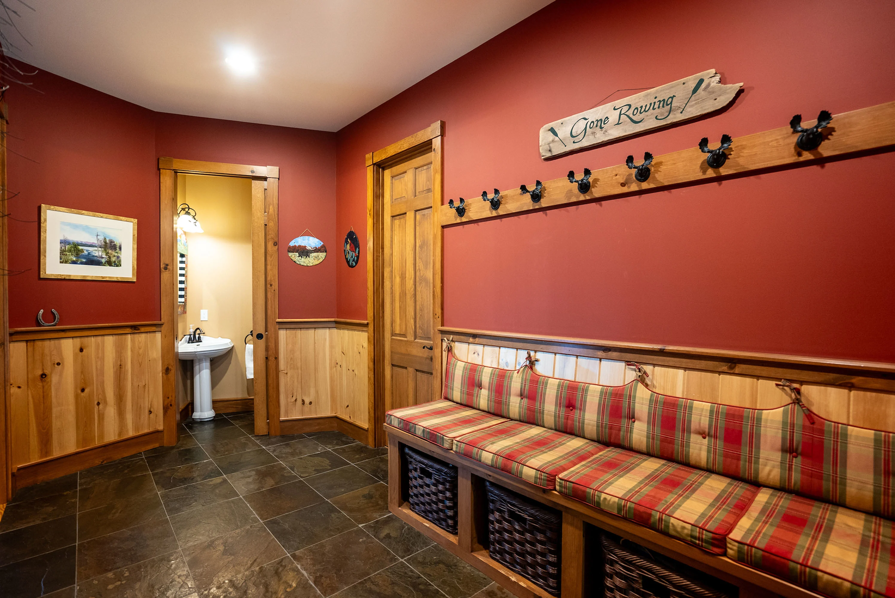 404 Patnoe Farm Drive, Hyde Park, Near Stowe, Vermont 05655 | Concierge ...