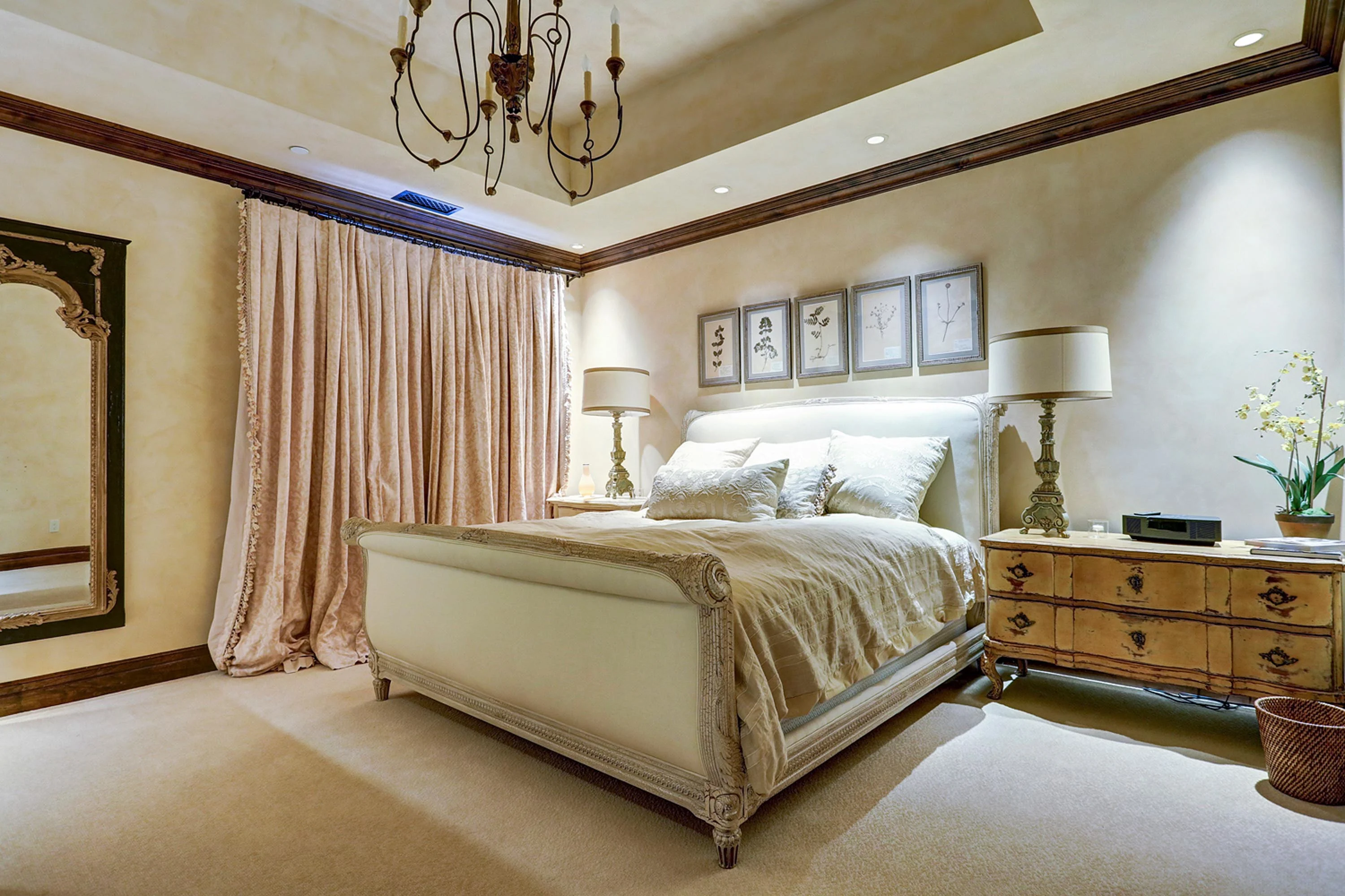 209 Pinnacle Ridge Place SW, Calgary, Alberta, Alberta T3Z 3N8, Canada ...