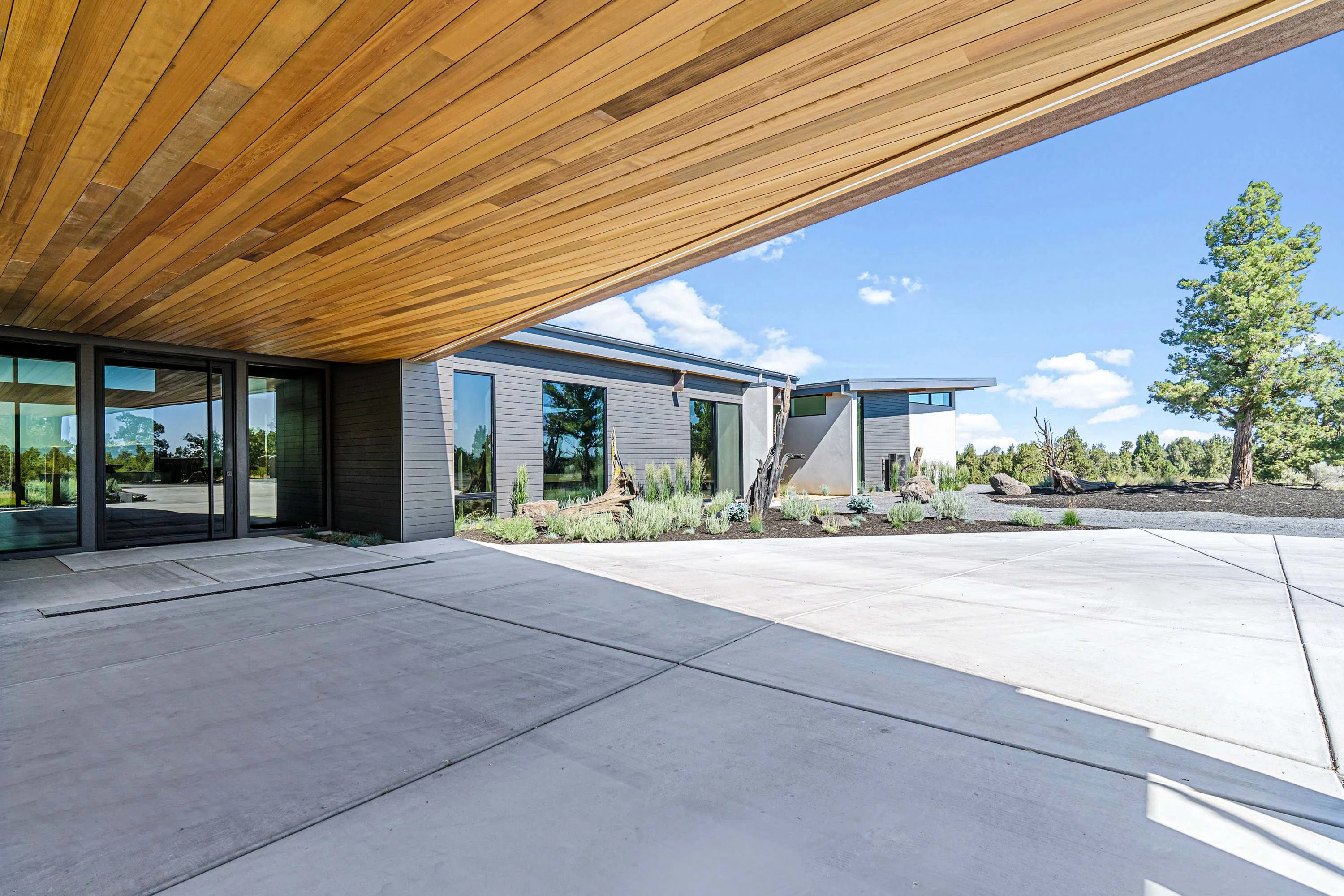 62265 Dodds Road, Bend, Oregon 97701 | Concierge Auctions