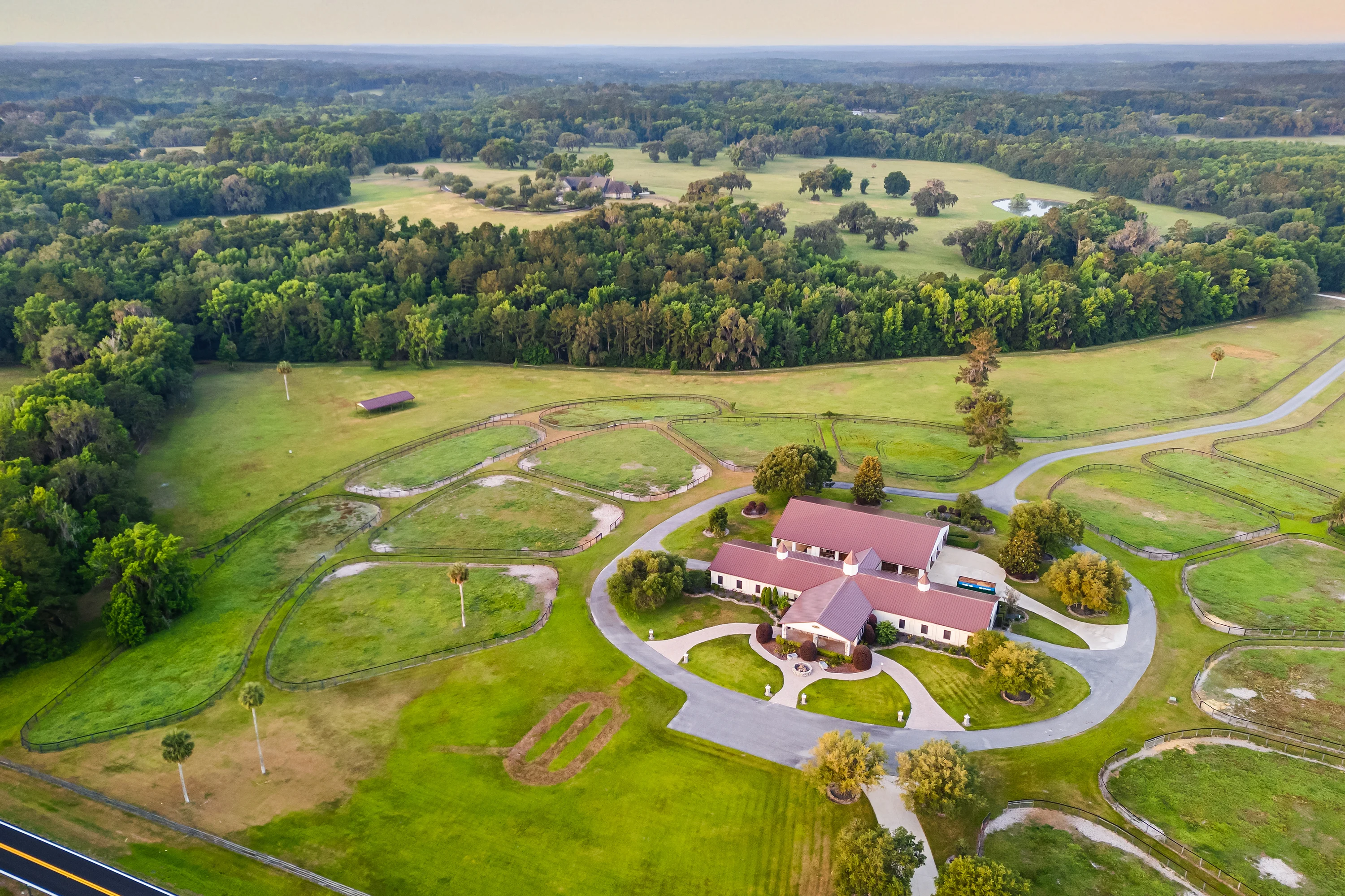 9001 NW 200th Street Road, Micanopy, Ocala Area, Florida 32667 | Concierge Auctions