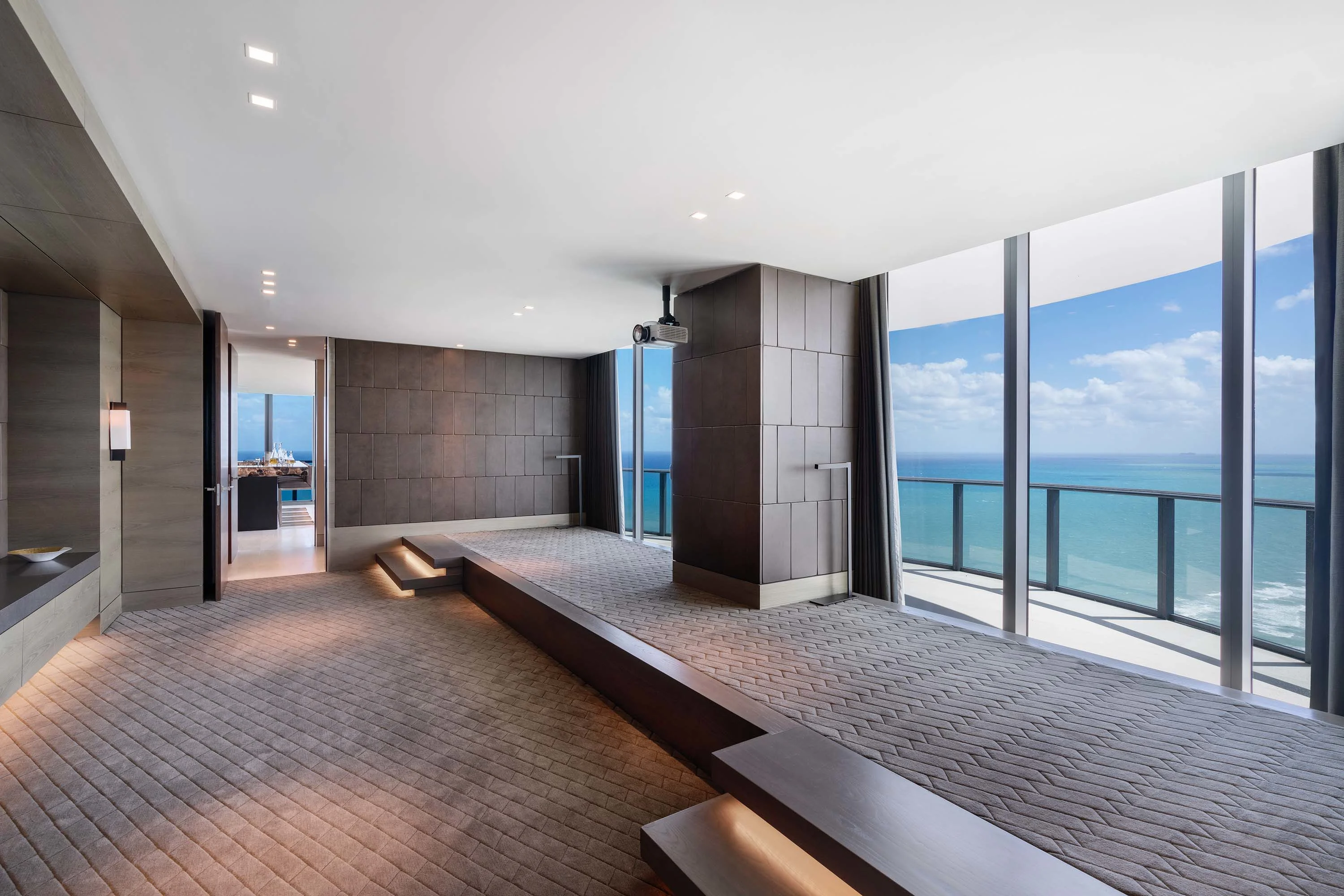 19575 Collins Avenue, The Regalia Penthouse, Miami, Florida 33160 ...