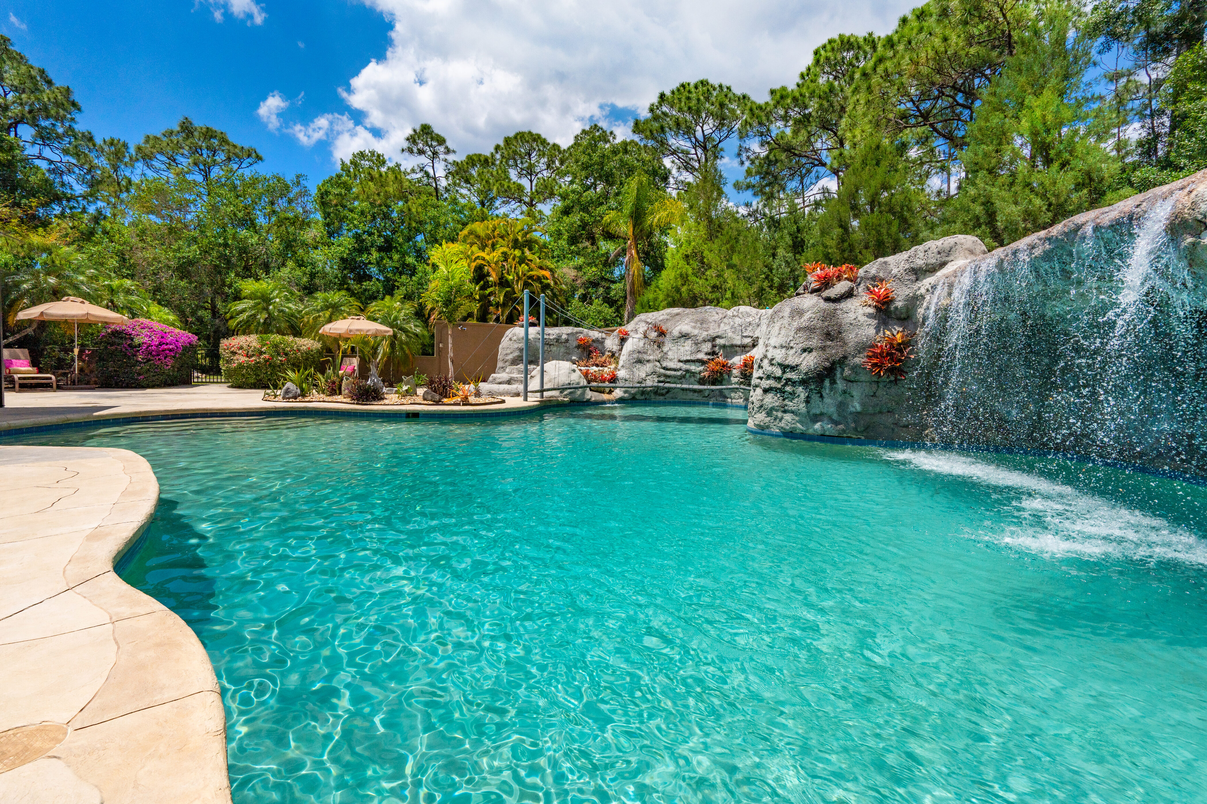 Luxury Market Index report for the Sarasota, FL market | Concierge Auctions