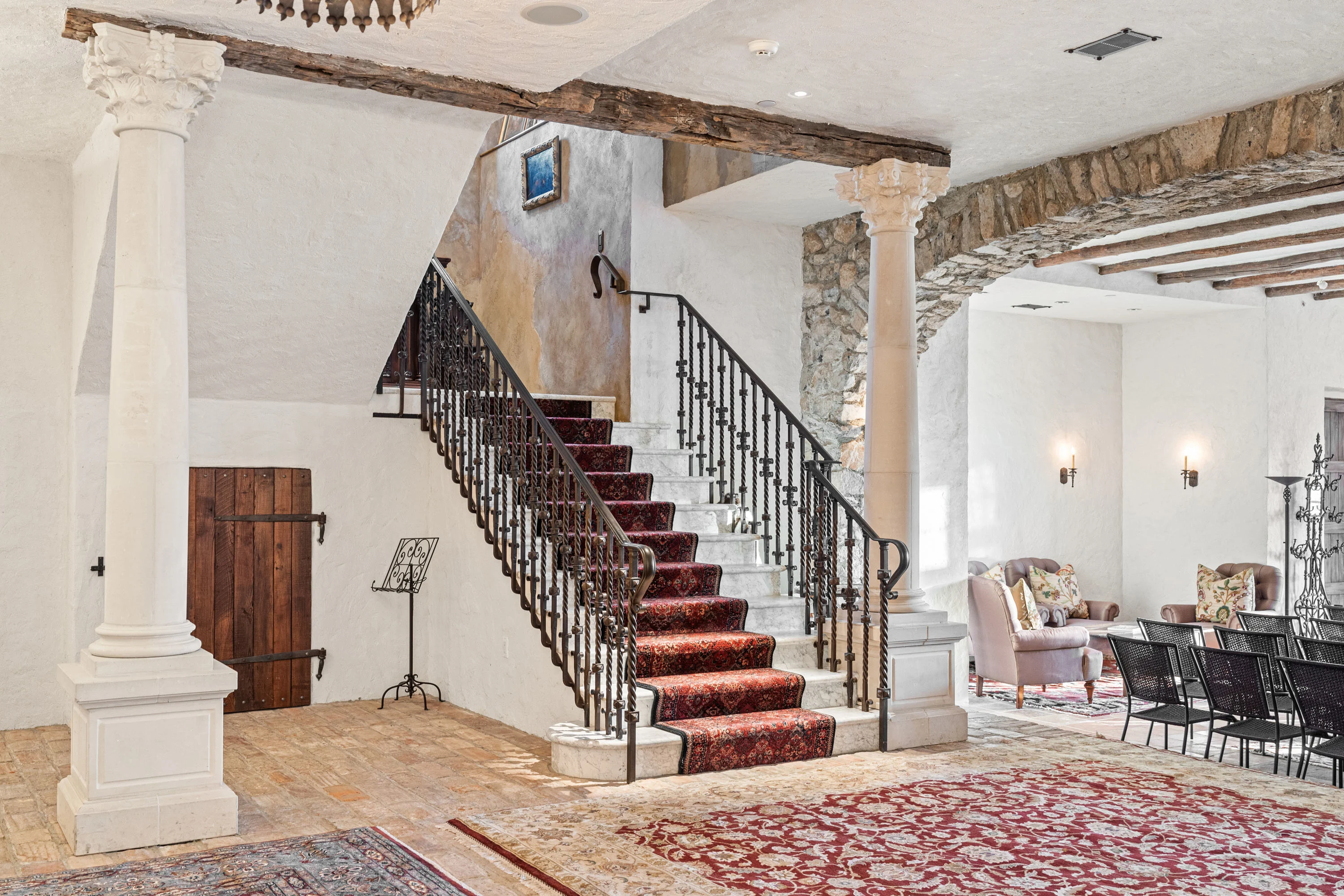 13320 Signal Tree Lane, Potomac, Maryland 20854 | Concierge Auctions
