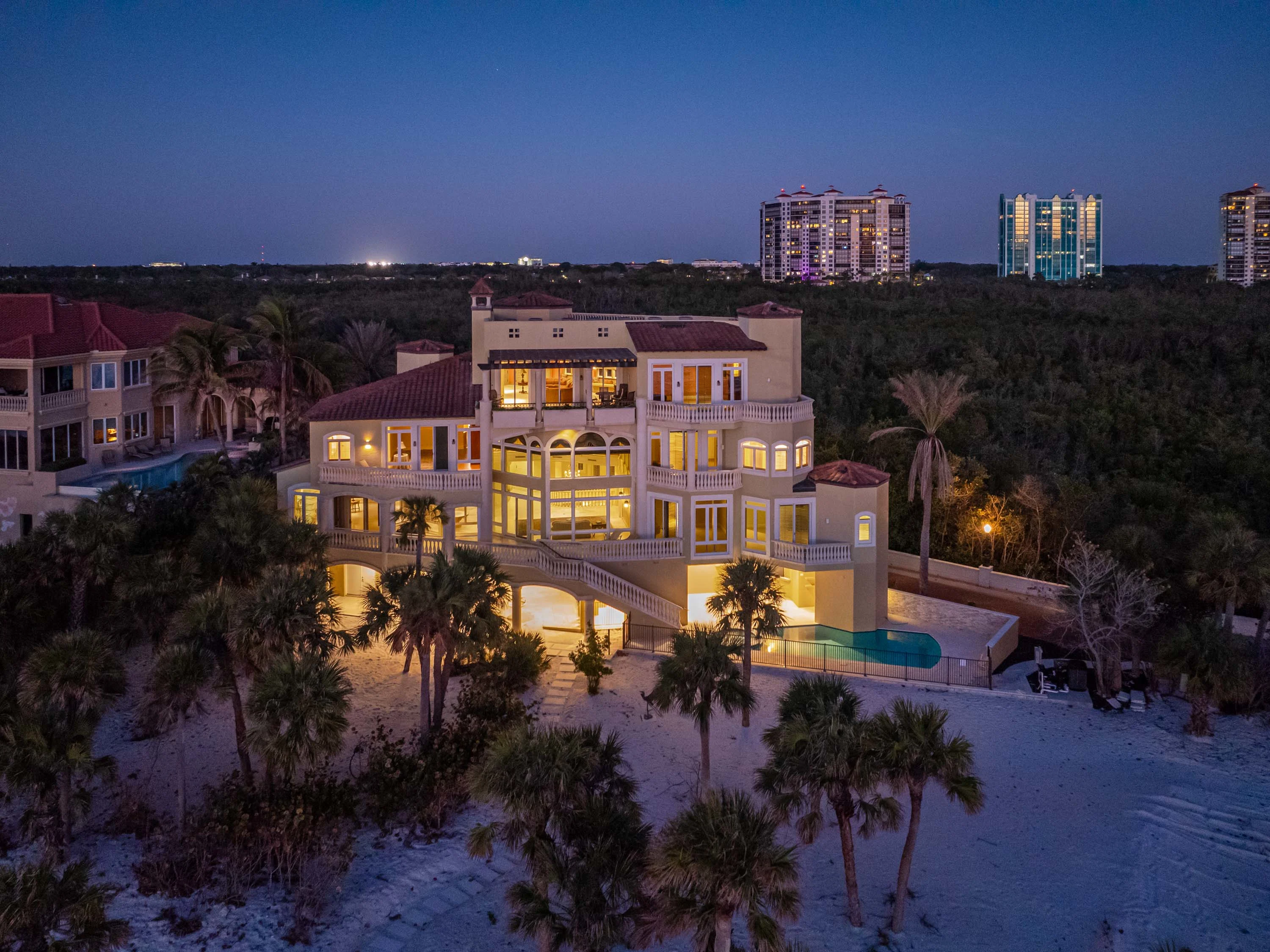 7425 Bay Colony Drive, Naples, Florida 34108 | Concierge Auctions