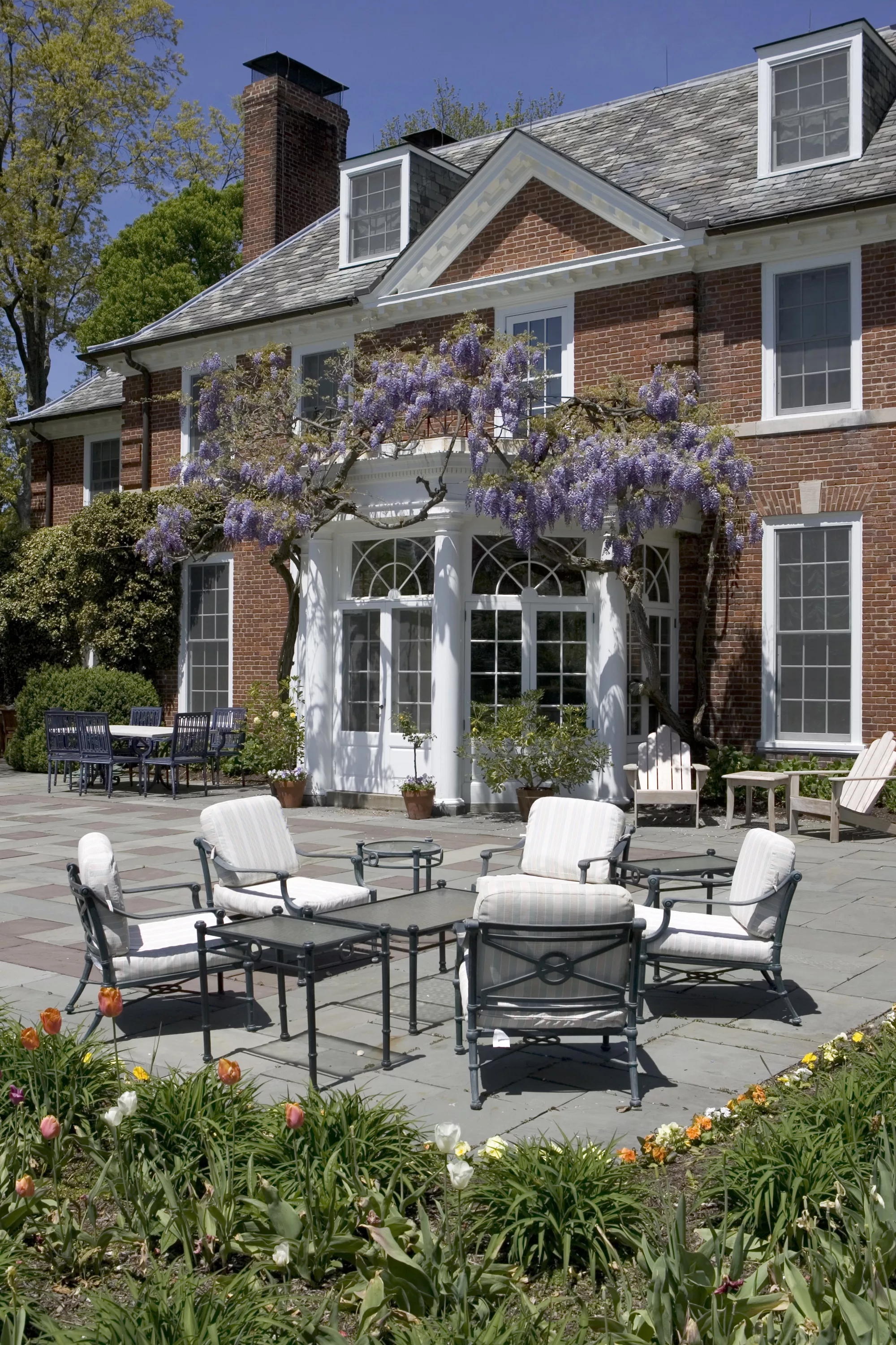 300 Pretty Brook Road, Princeton, New Jersey 08540 | Concierge Auctions