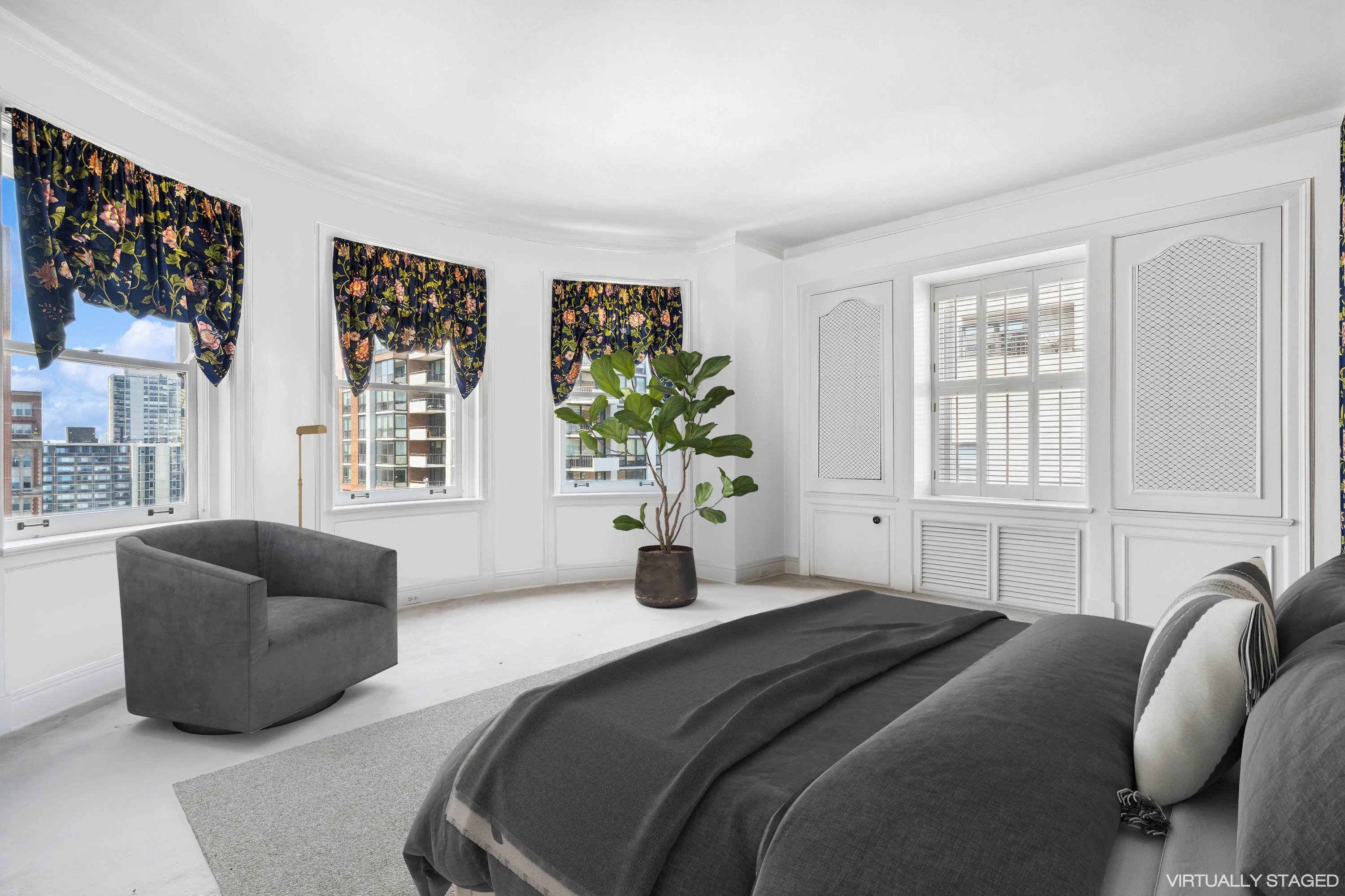 1325 North Astor Street #13, Chicago, Illinois 60610 | Concierge Auctions