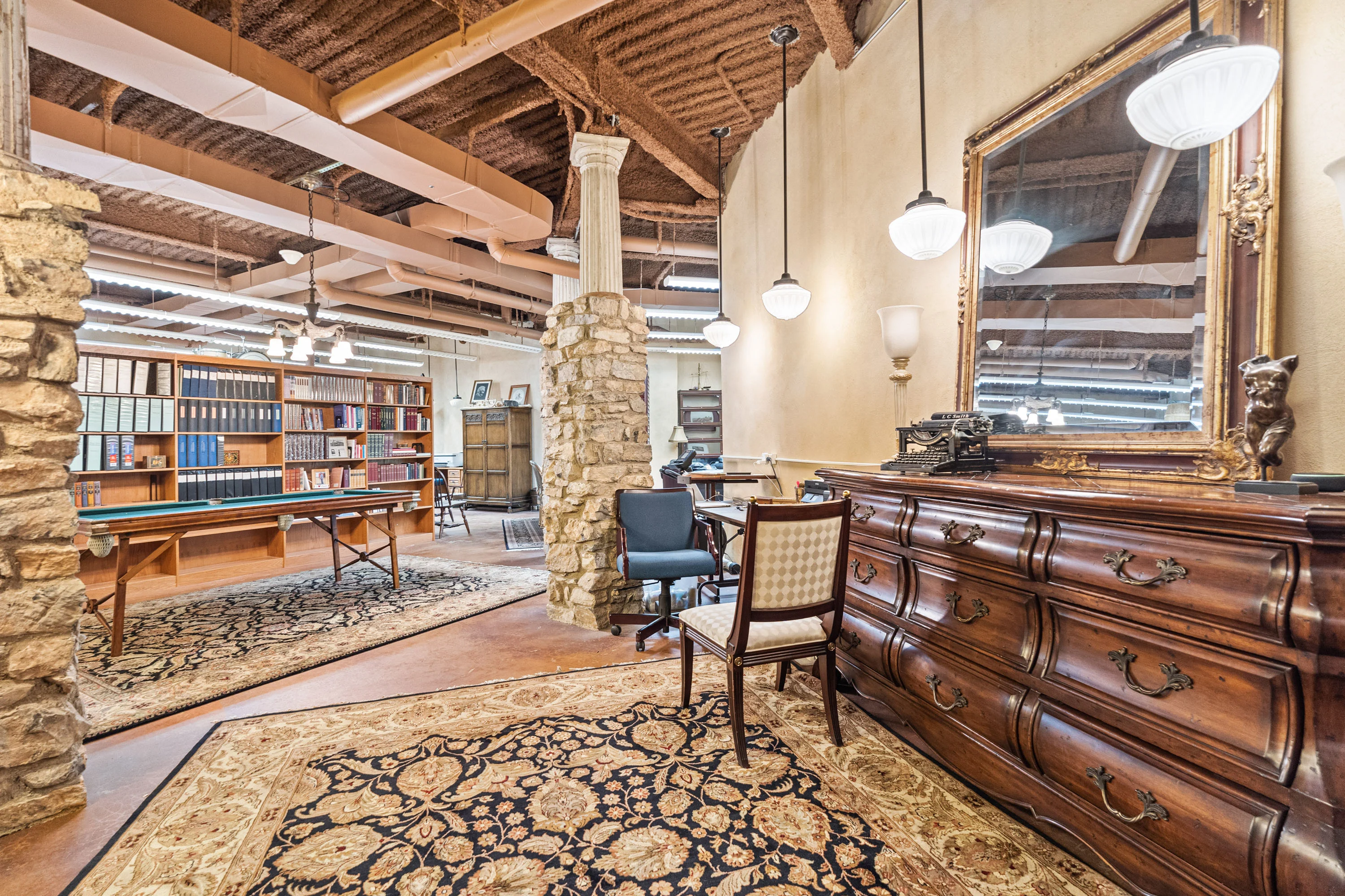 13320 Signal Tree Lane, Potomac, Maryland 20854 | Concierge Auctions