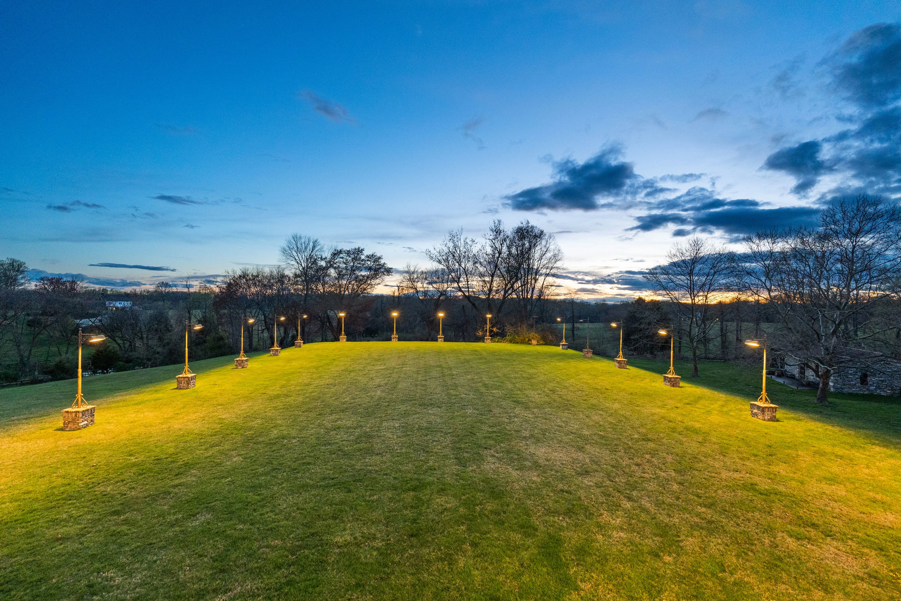 13320 Signal Tree Lane, Potomac, Maryland 20854 | Concierge Auctions