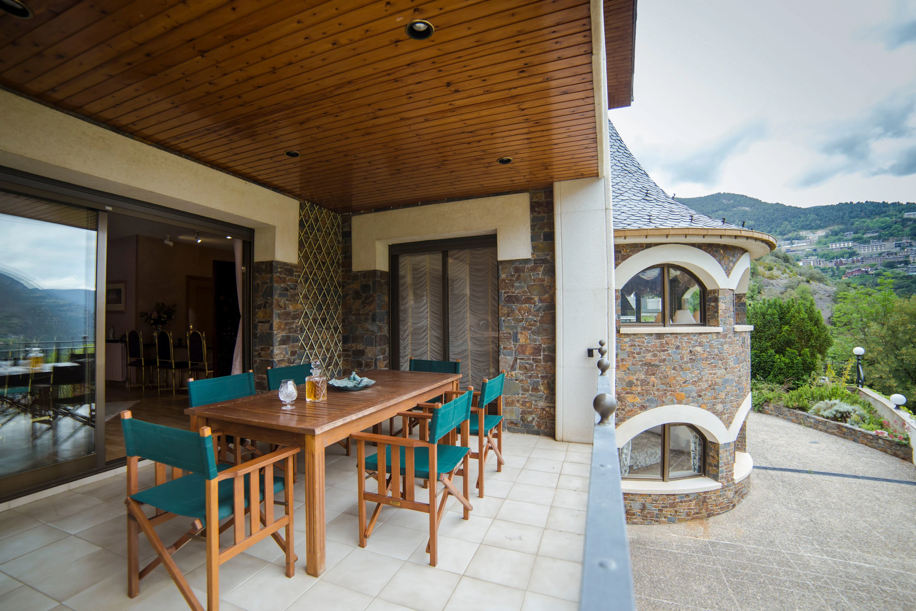 Casa Comprar, Luxury Mountain Chalet, The Pyrenees, Sant Julià De Lòria ...