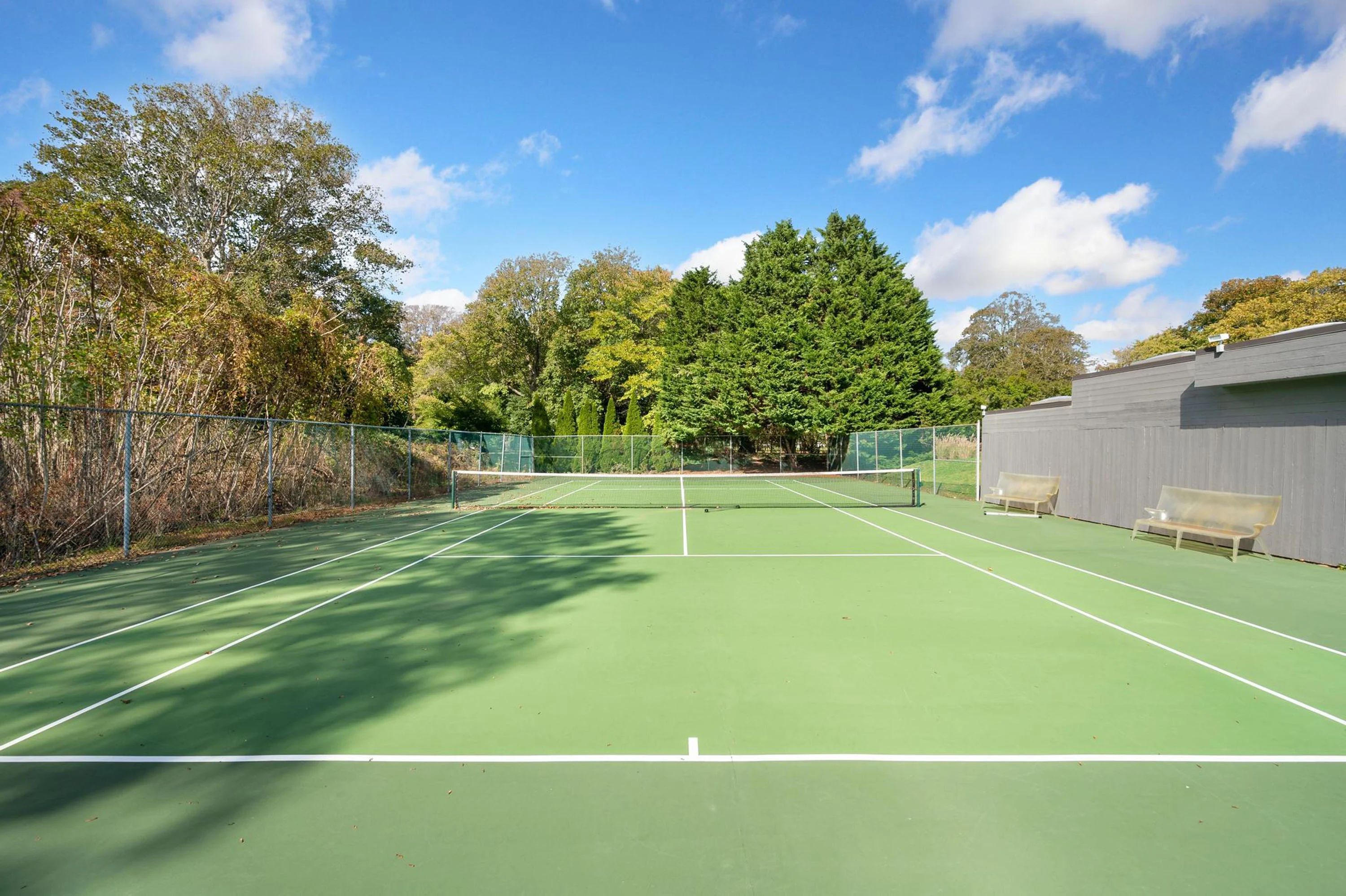 100 Further Lane, East Hampton, New York 11937 | Concierge Auctions