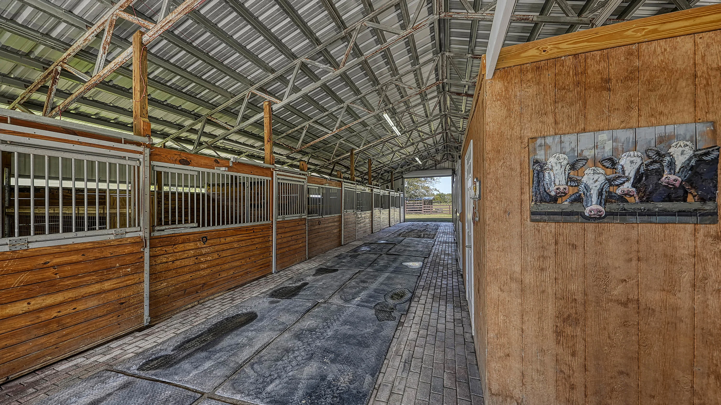 29641 State Road 70 East, Sarasota, Florida 34251 | Concierge Auctions