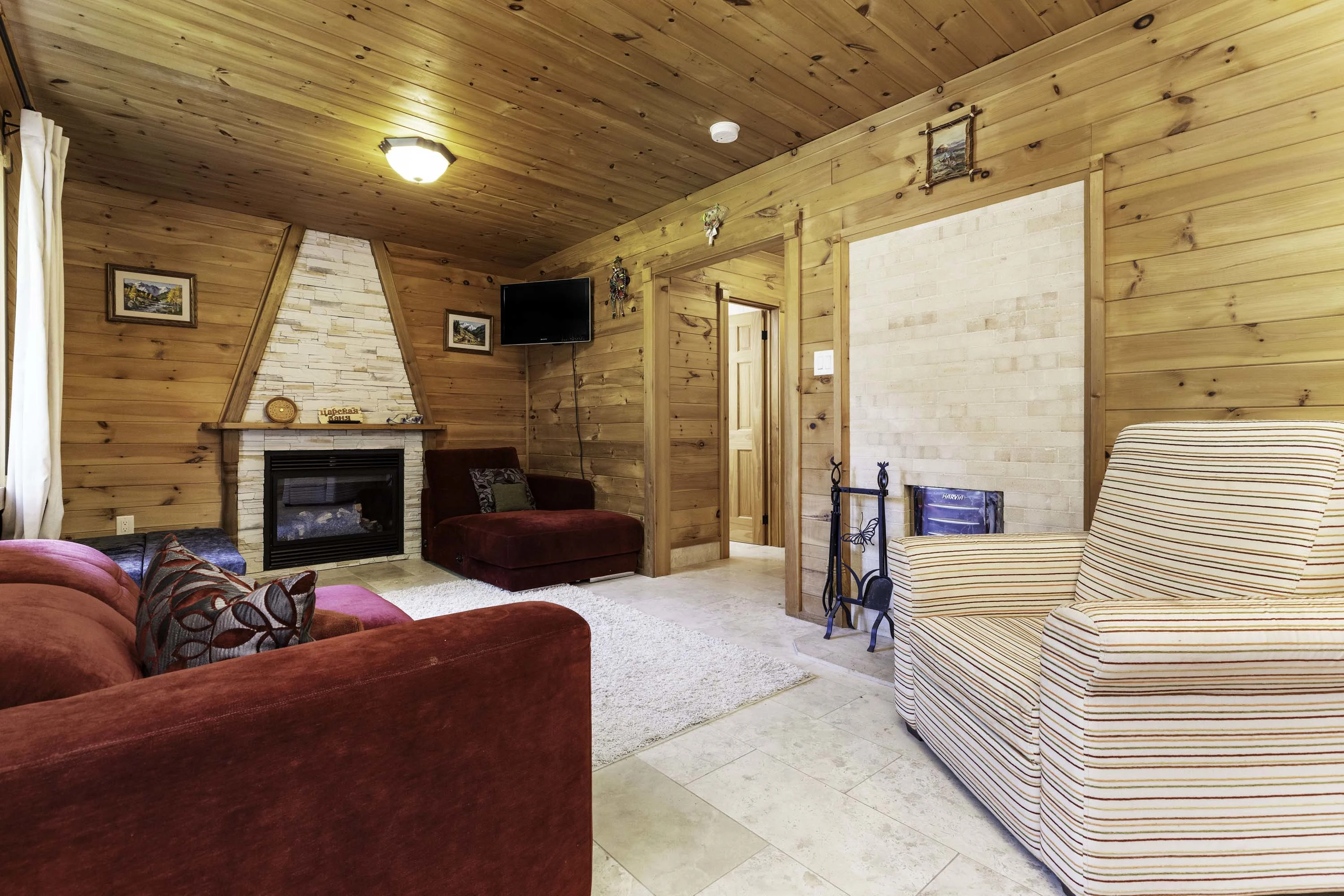 1080 Whitehead Road, Lake Muskoka, Gravenhurst, Ontario P1P 1V1, Canada ...