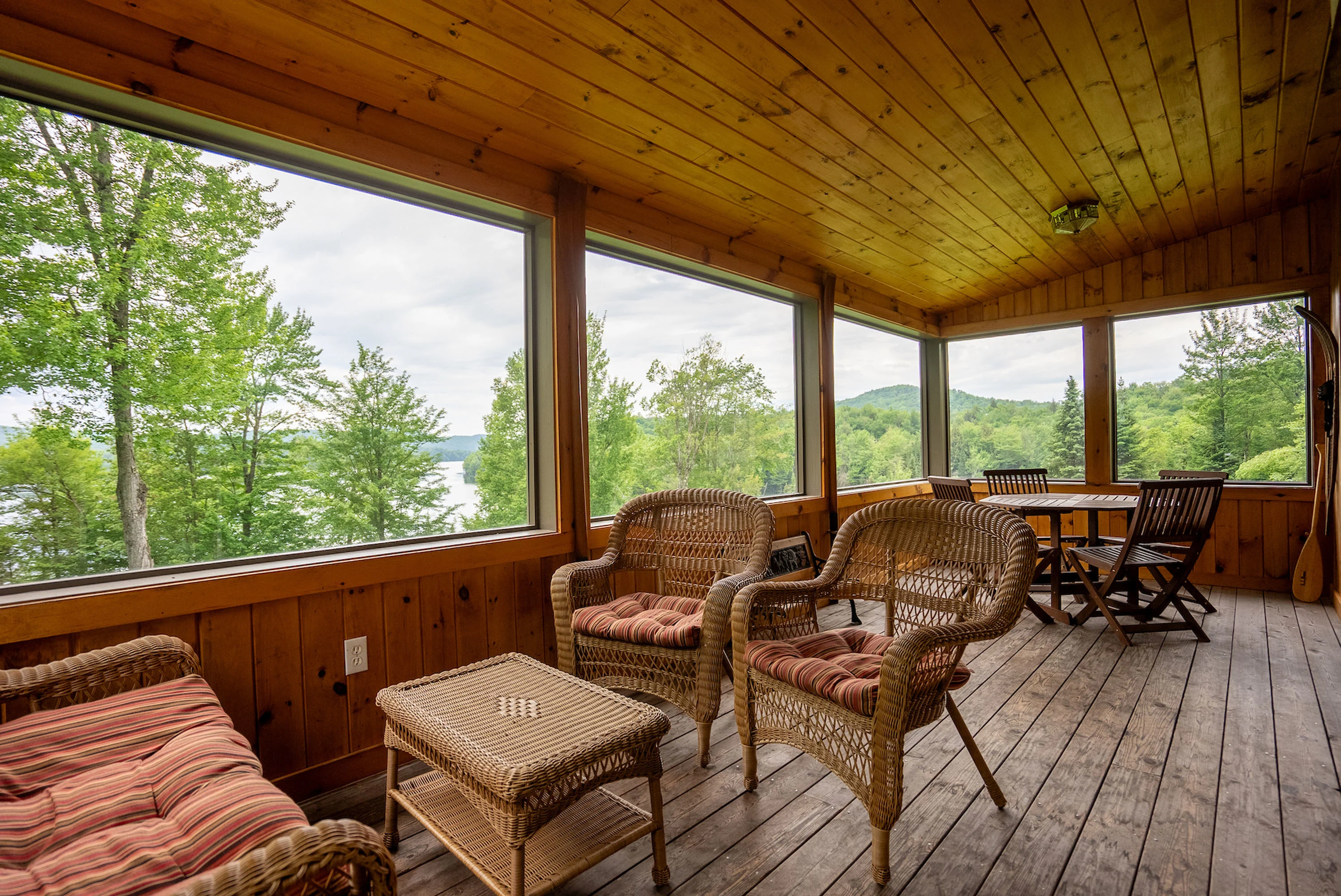 404 Patnoe Farm Drive, Hyde Park, Near Stowe, Vermont 05655 | Concierge ...