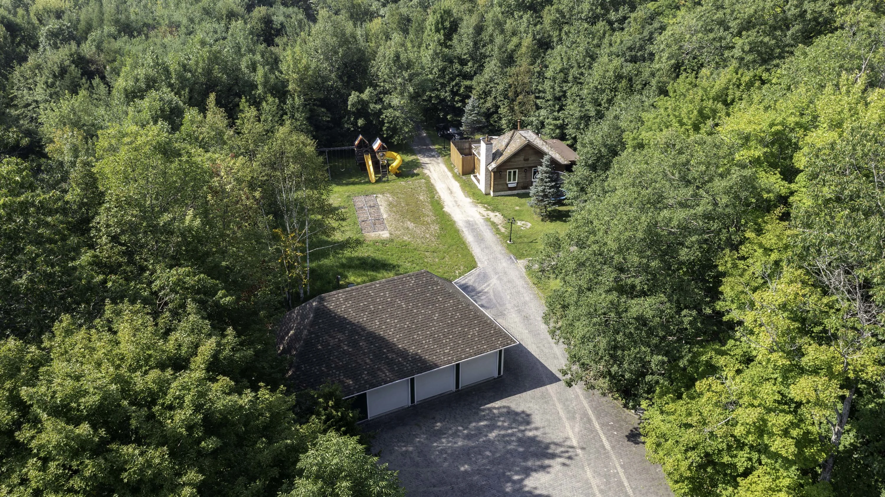 1080 Whitehead Road, Lake Muskoka, Gravenhurst, Ontario P1P 1V1, Canada ...