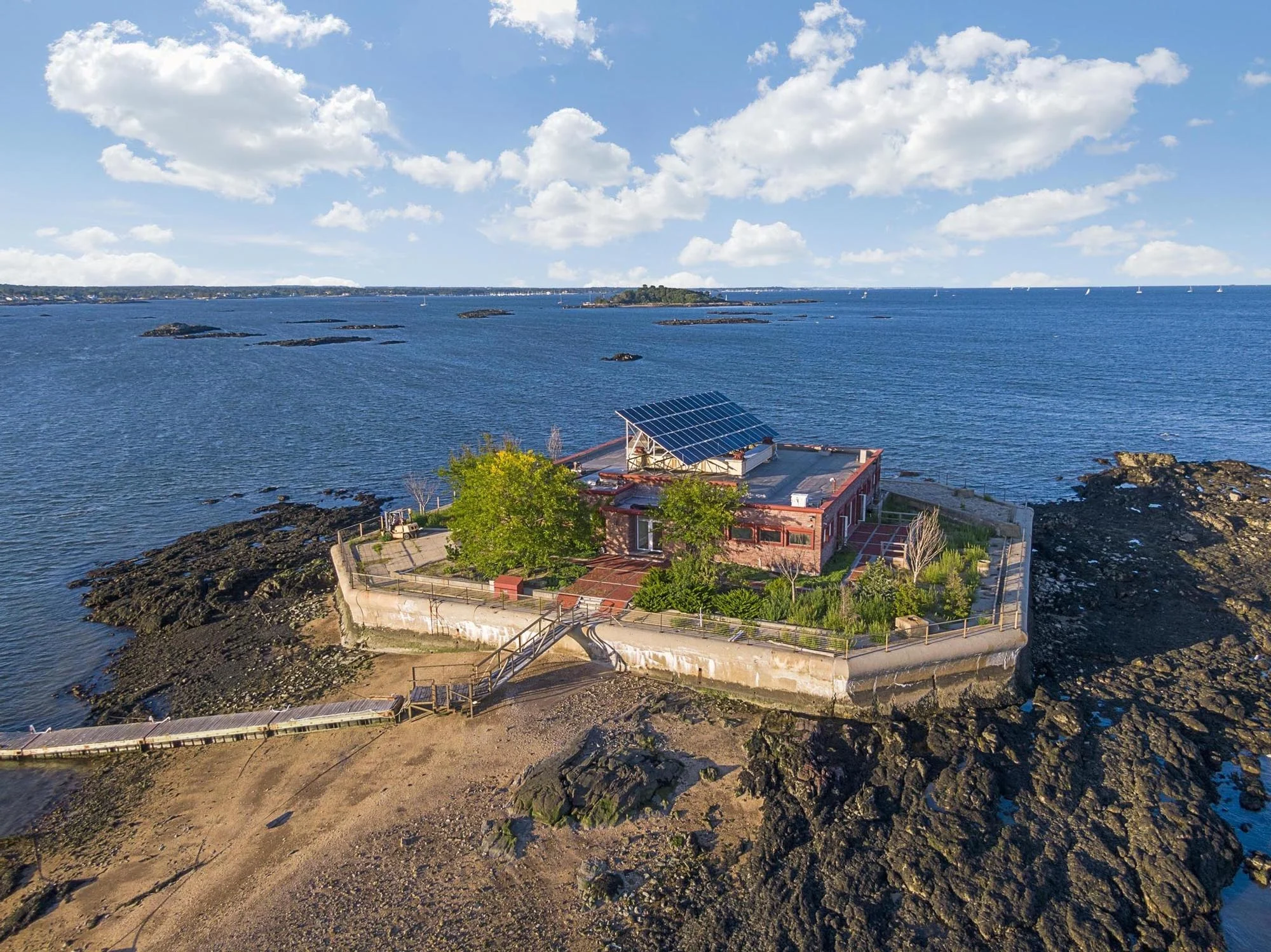 1 Columbia Island New Rochelle New York 10805 Concierge Auctions