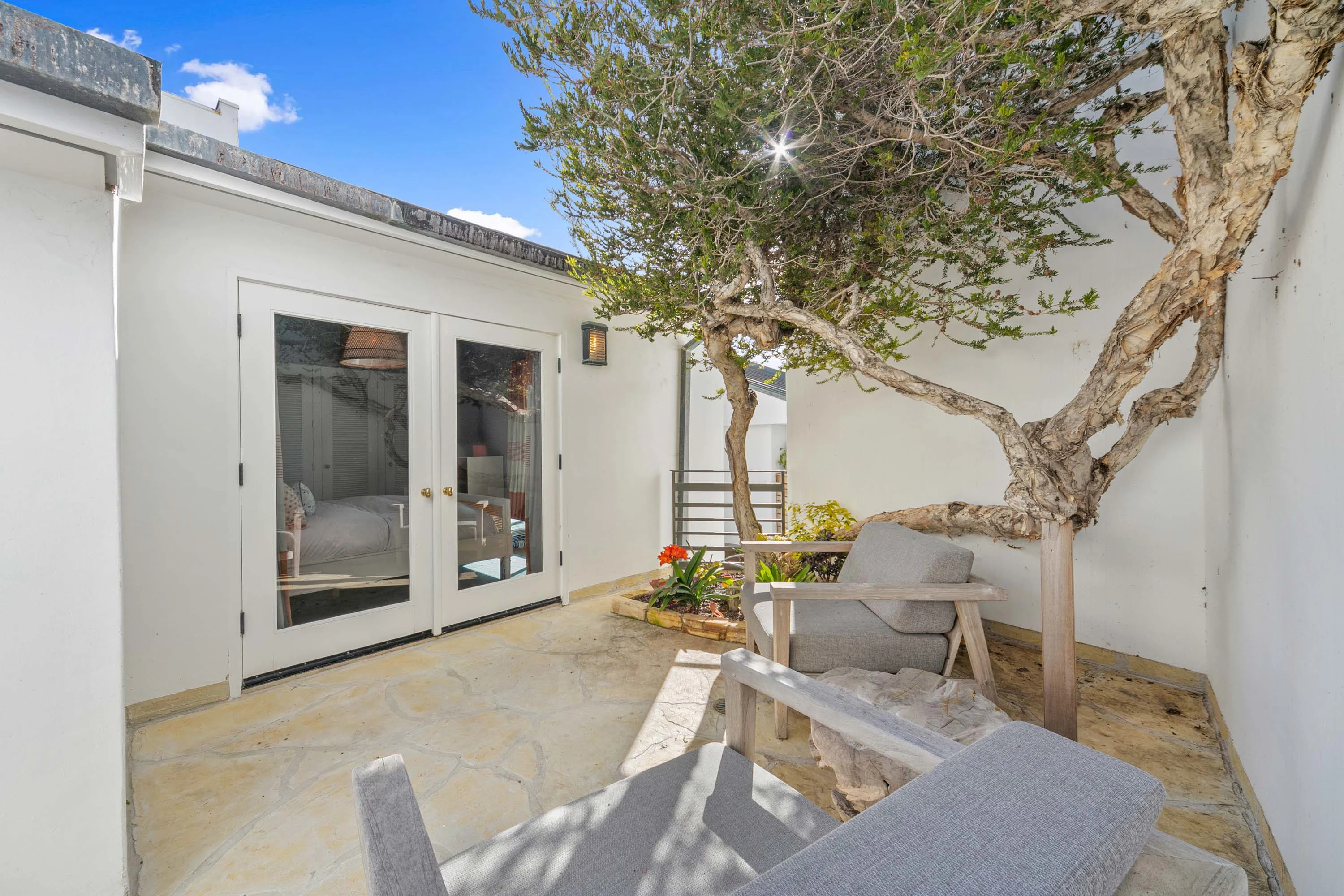 31721 Sea Level Drive, Malibu, California 90265 | Concierge Auctions