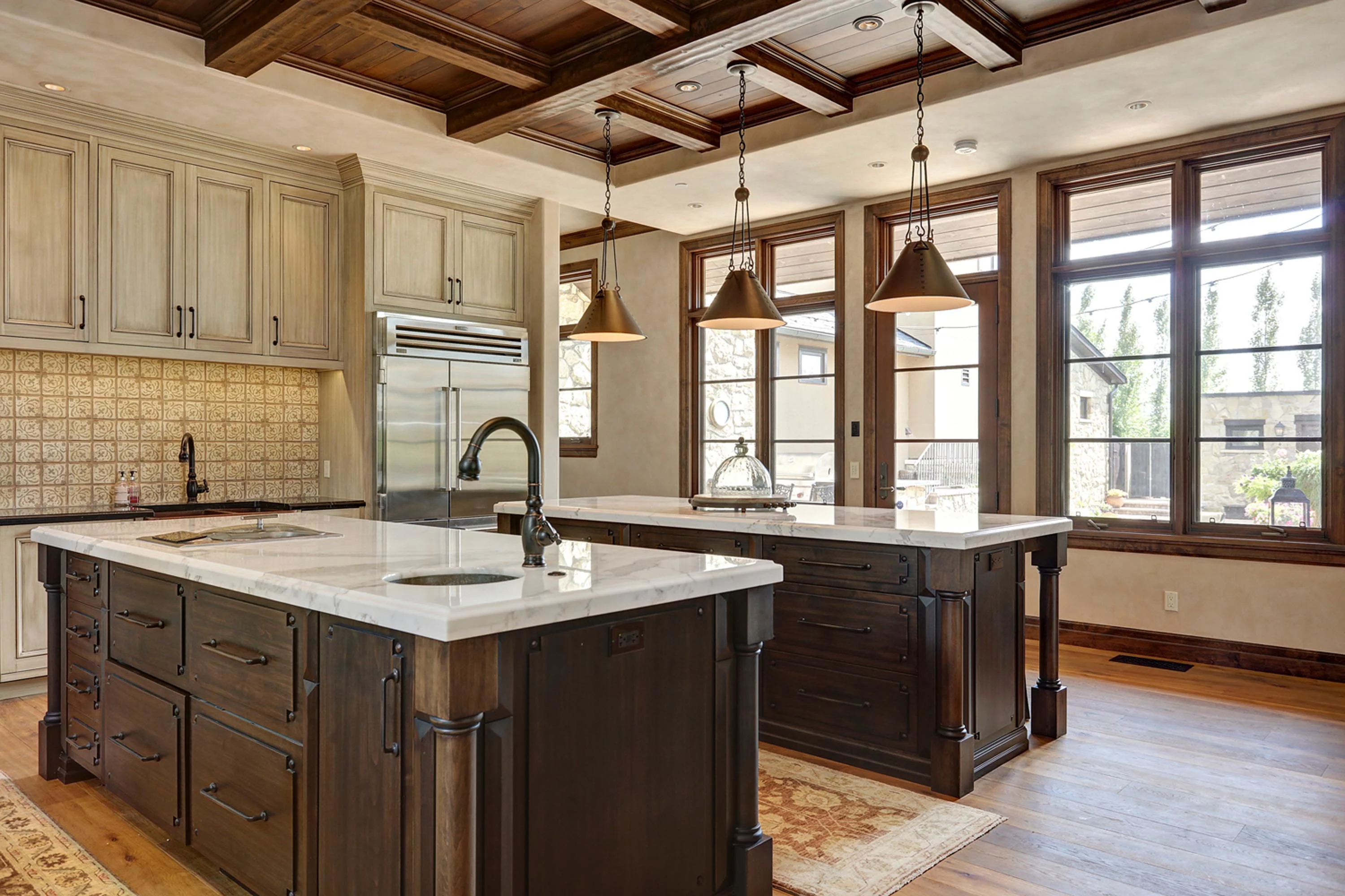 209 Pinnacle Ridge Place SW, Calgary, Alberta, Alberta T3Z 3N8, Canada ...