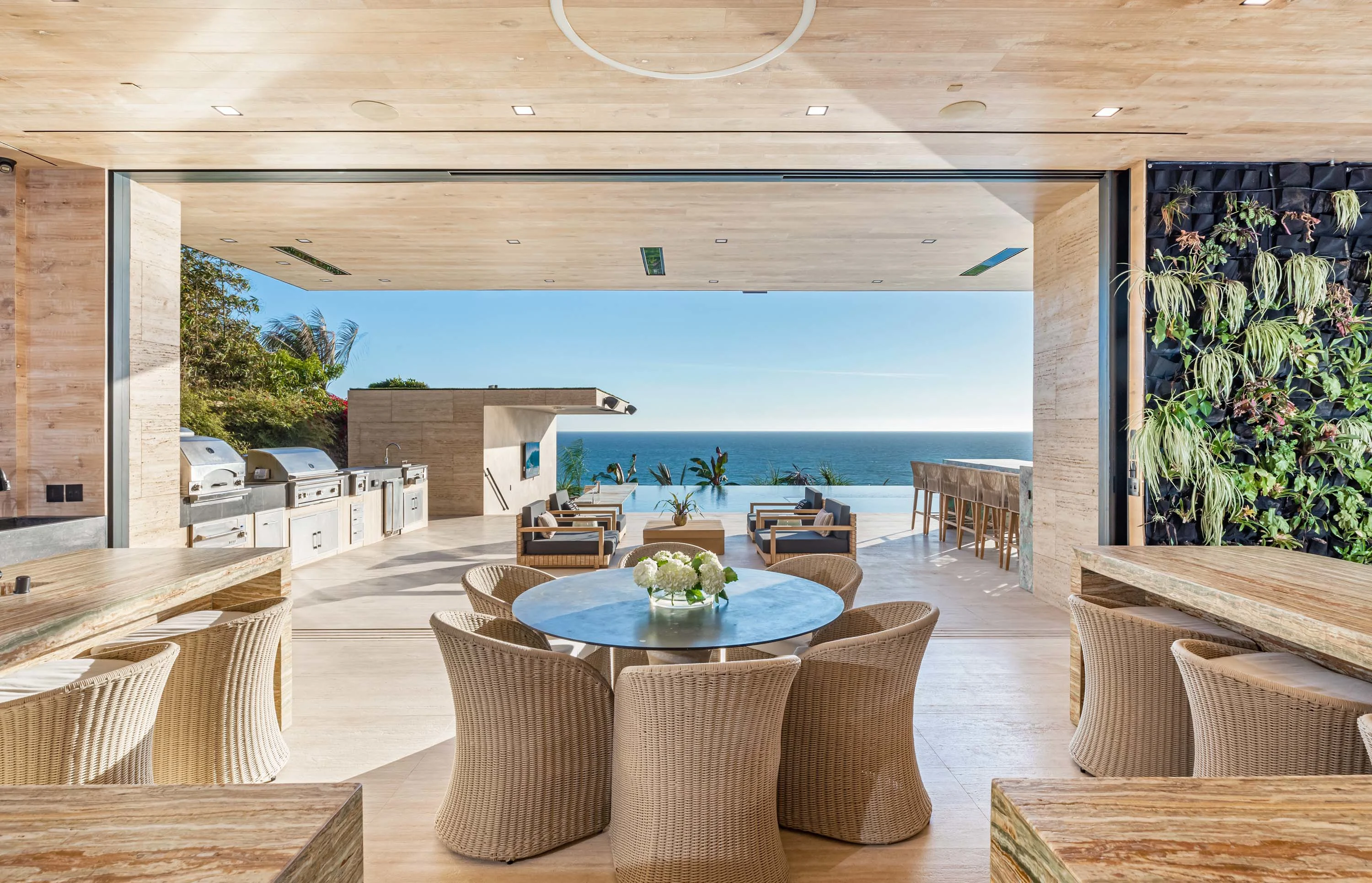 11870 Ellice Street, Malibu, California 90265 | Concierge Auctions