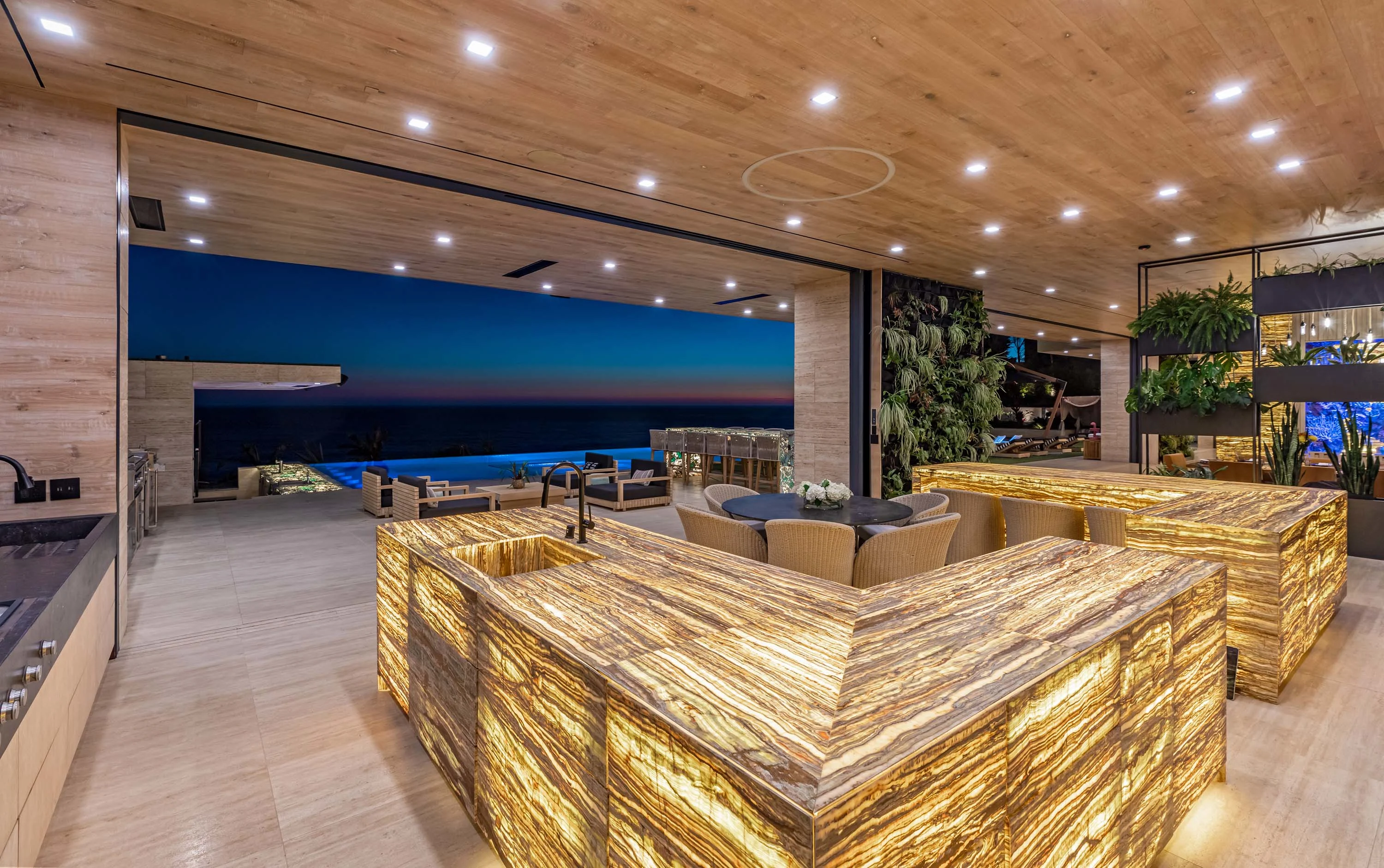 11870 Ellice Street, Malibu, California 90265 | Concierge Auctions