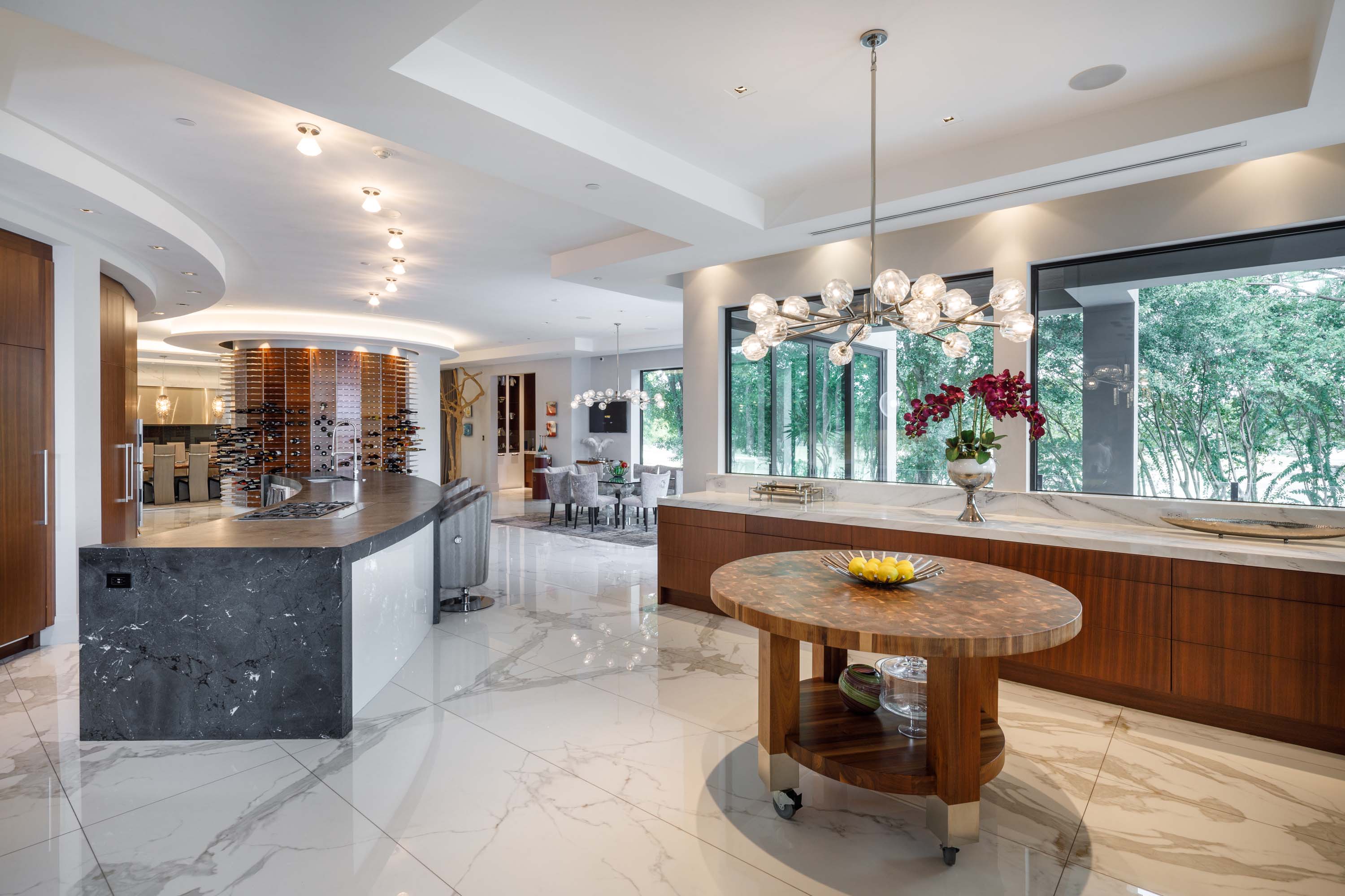 3102 Noble Lakes Lane, Houston, Texas 77082 | Concierge Auctions